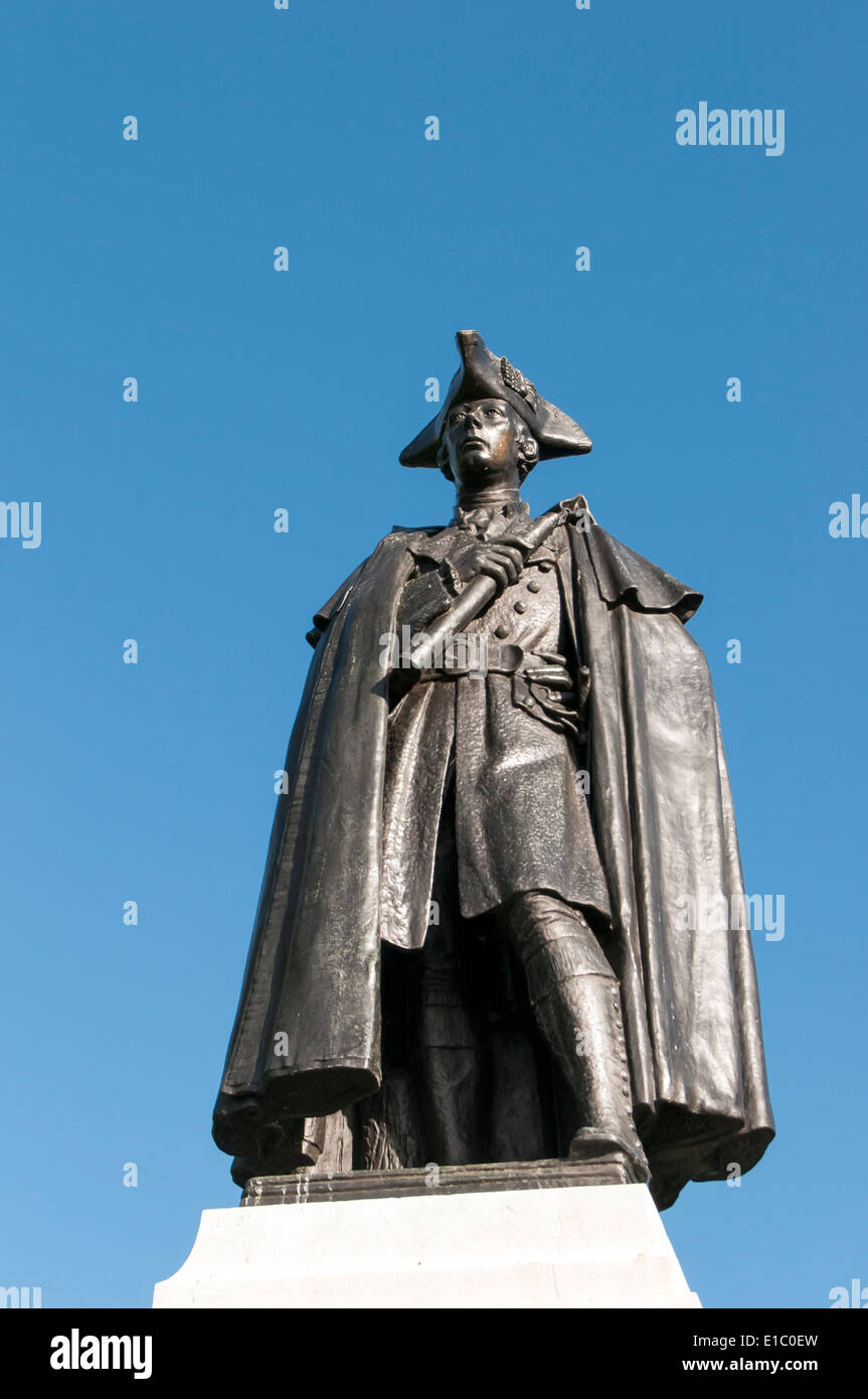Statue en bronze du général James Wolfe par Robert Tait McKenzie dans ...
