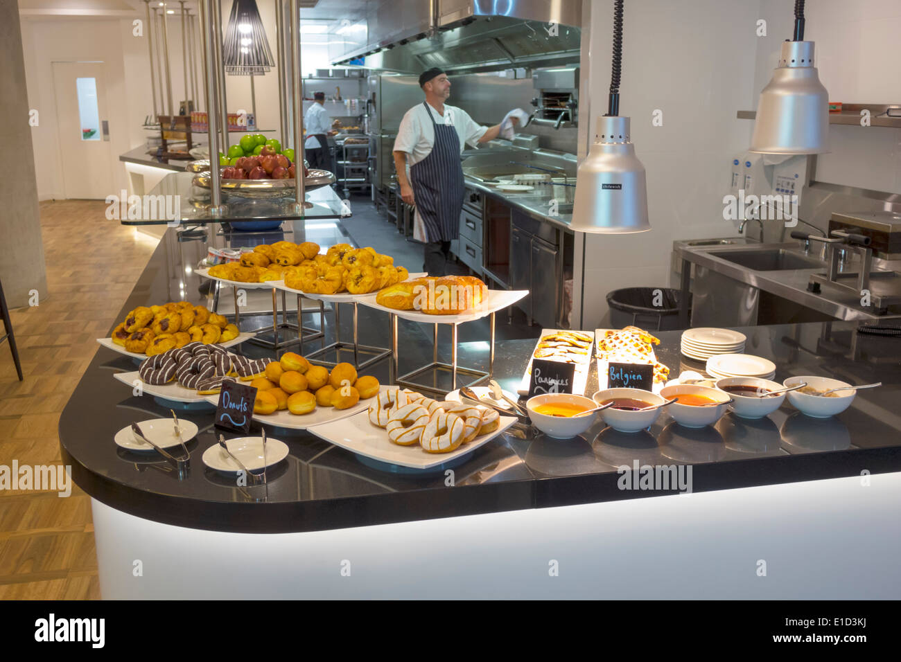 Four points by sheraton Banque de photographies et d’images à haute ...