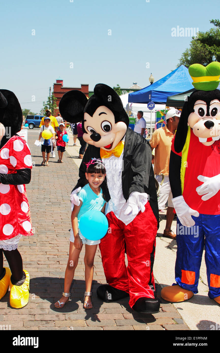 Minnie mickey mouse Banque de photographies et d’images à haute ...