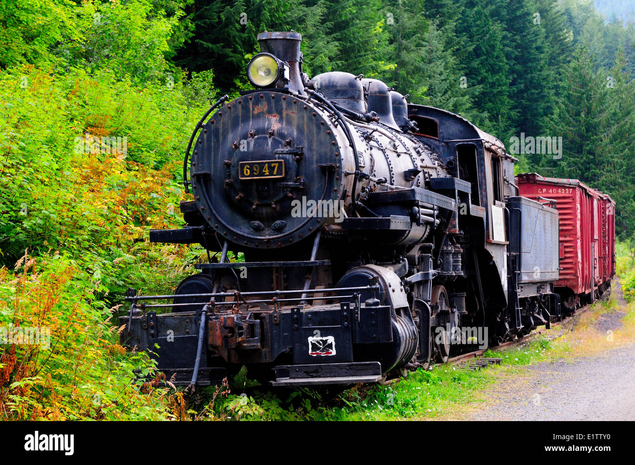 Canadian Pacific Rail vieille locomotive à vapeur no 6947 et vintage ...