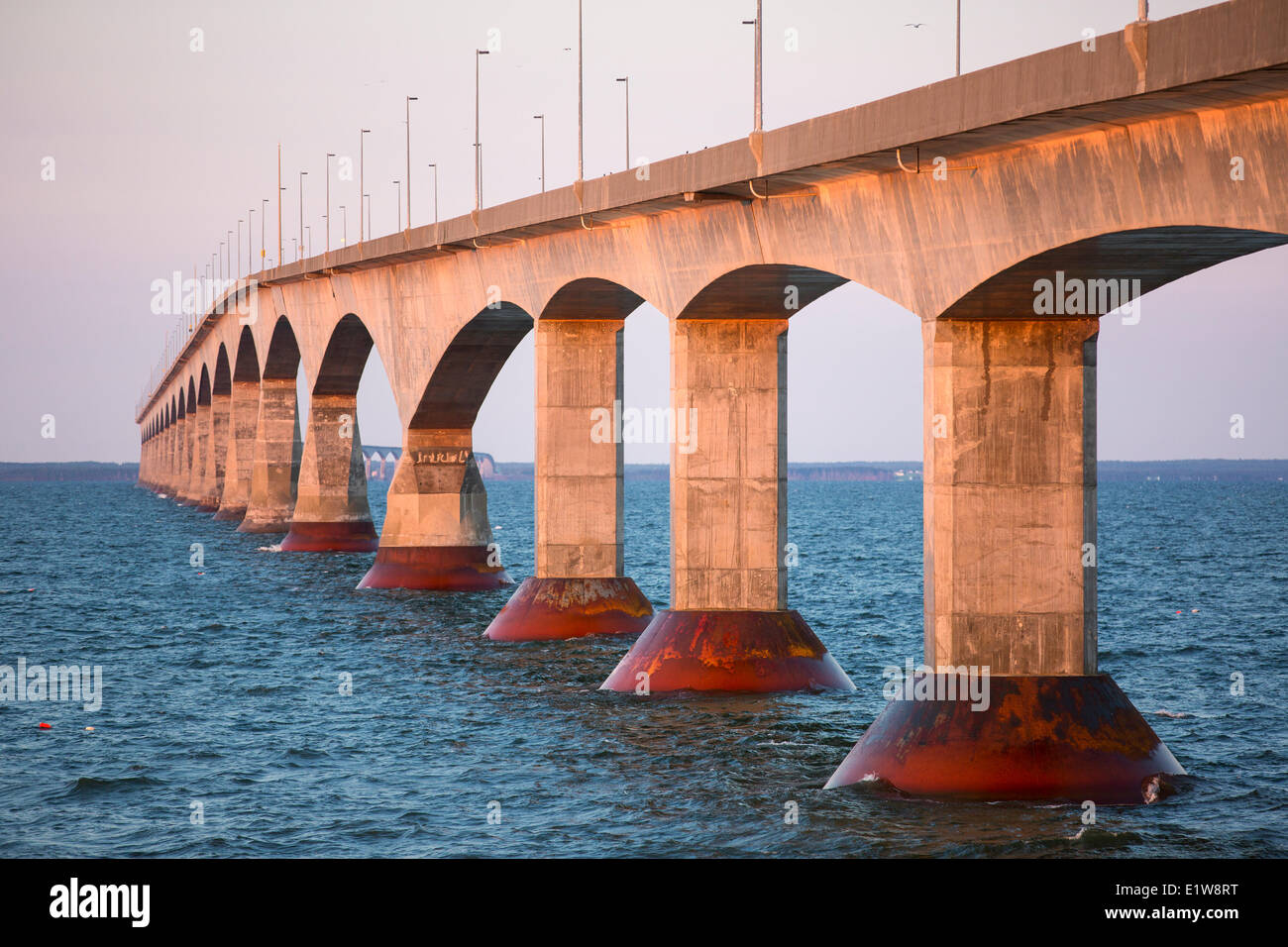 Pont de la confédération Banque de photographies et d’images à haute ...
