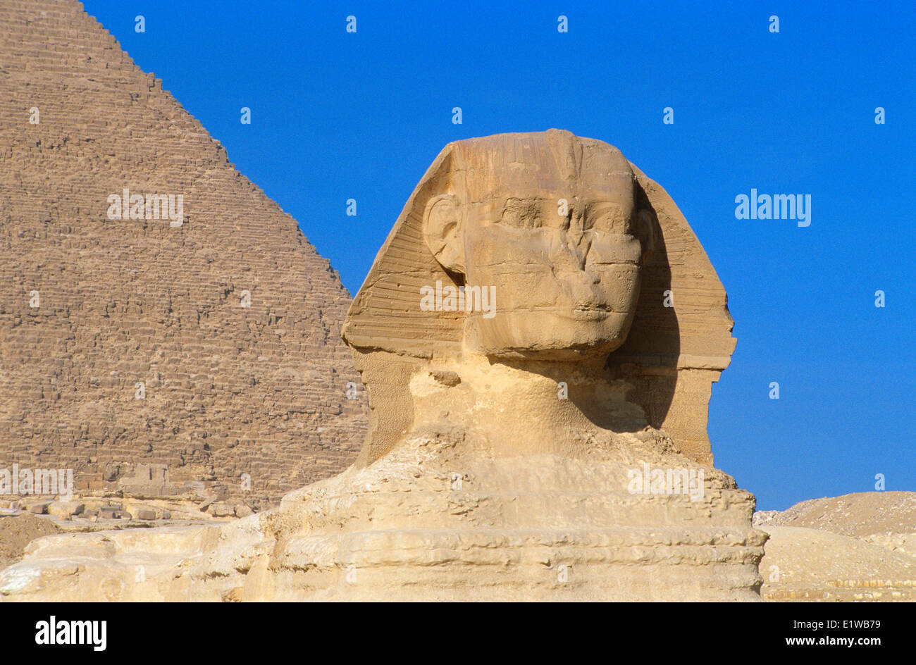 Pyramide de khafra Banque de photographies et d’images à haute ...