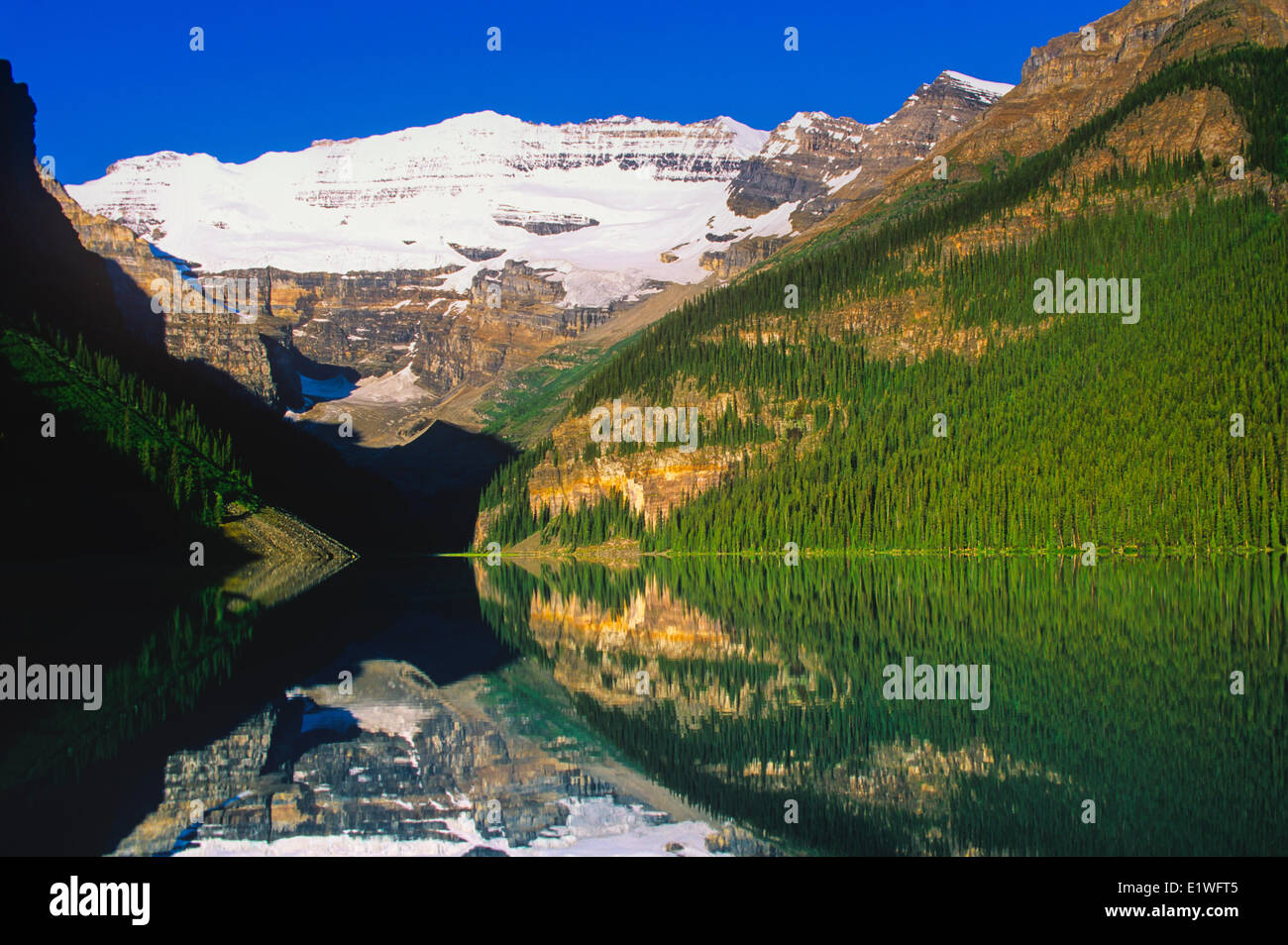 Parc national du lac louise banff Banque de photographies et d’images à ...