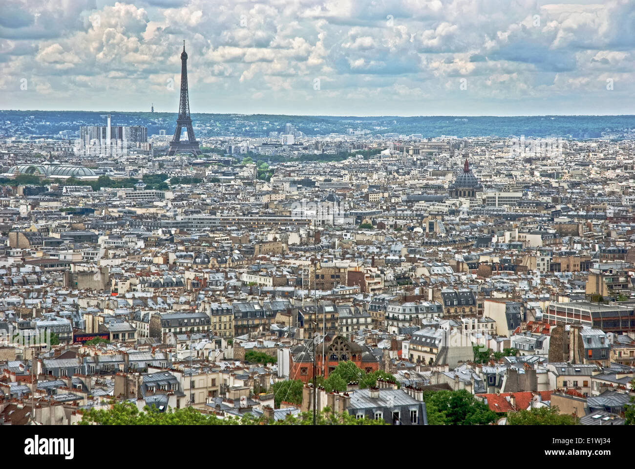Toits de Paris, vue de la basilique du Sacré-Cœur, Paris, France Photo Stock - Alamy