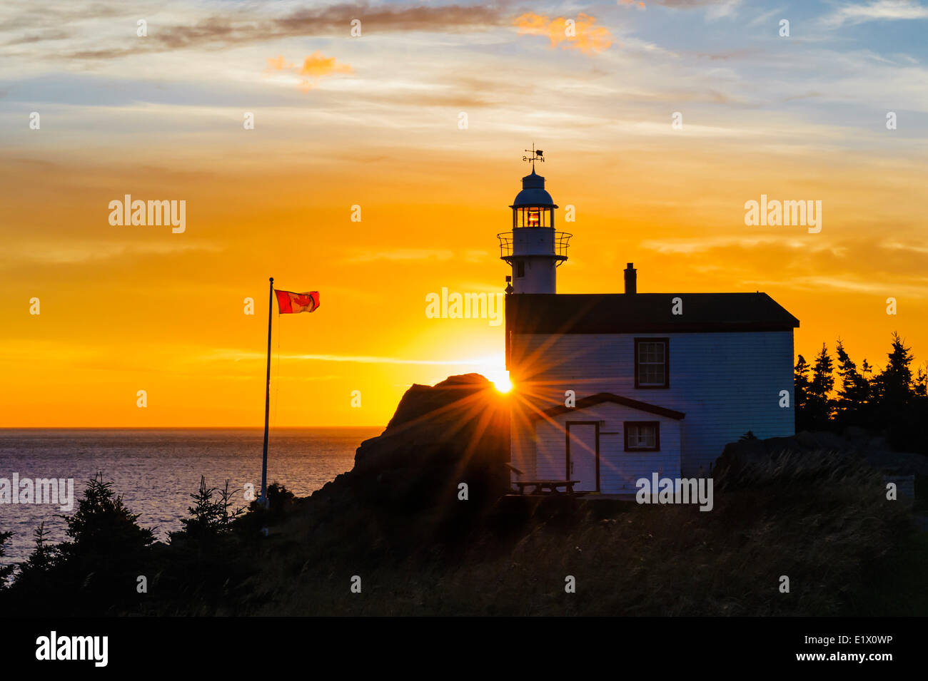 Phare Canada Drapeau Terre Neuve Banque d'image et photos - Alamy
