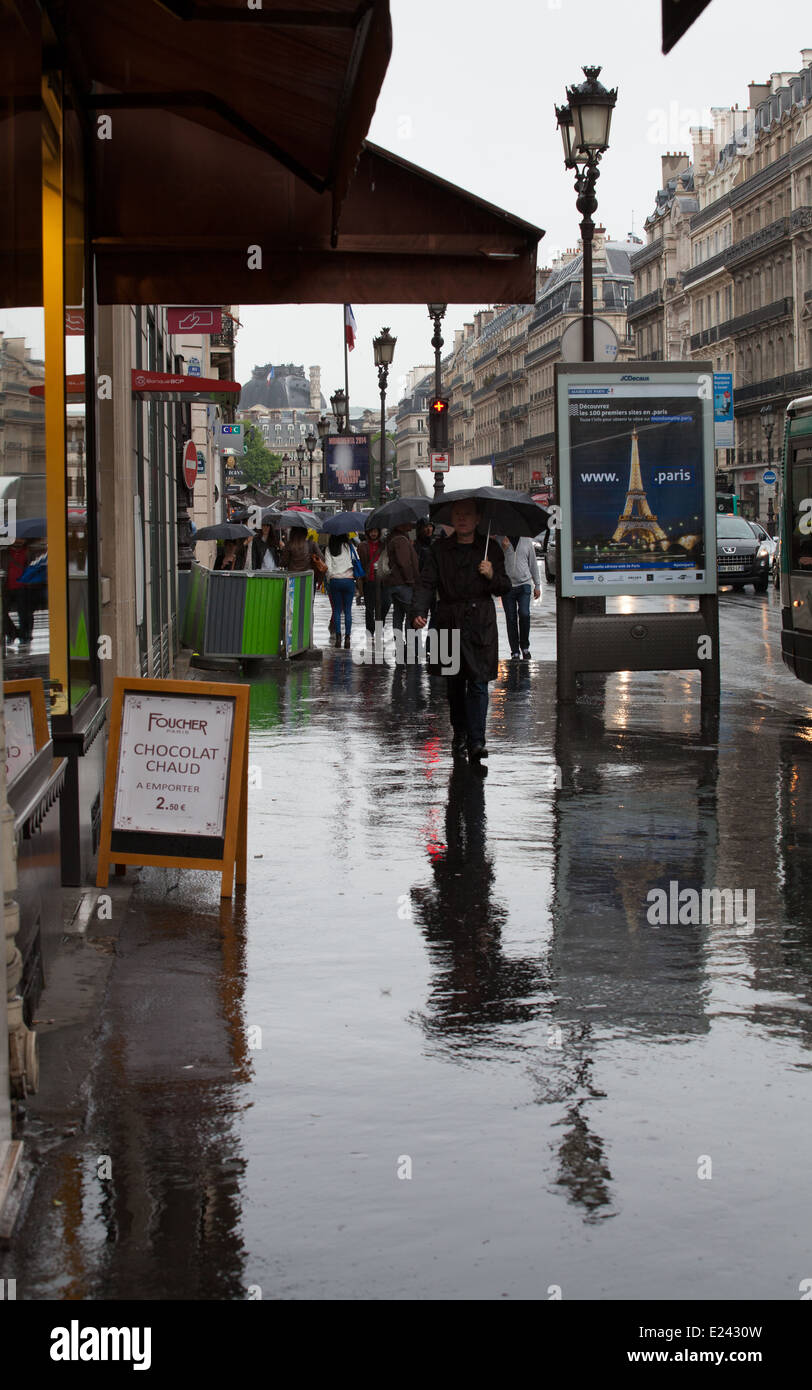 Panneau d'affichage paris immeubles Banque de photographies et d’images ...