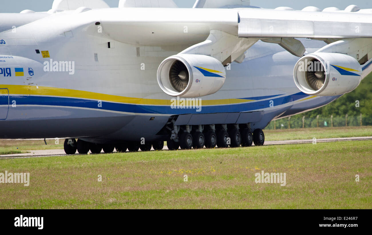 Antonov An-225 Mriya - 225 Photo Stock - Alamy