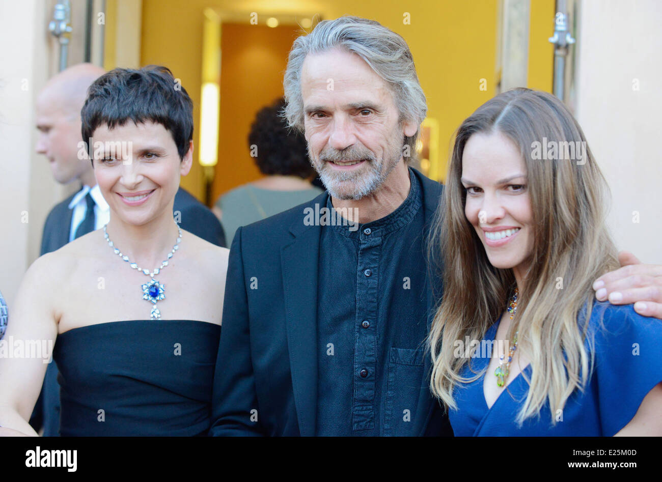 Juliette Binoche, Jeremy Irons et Hilary Swank à l'ouverture officielle ...