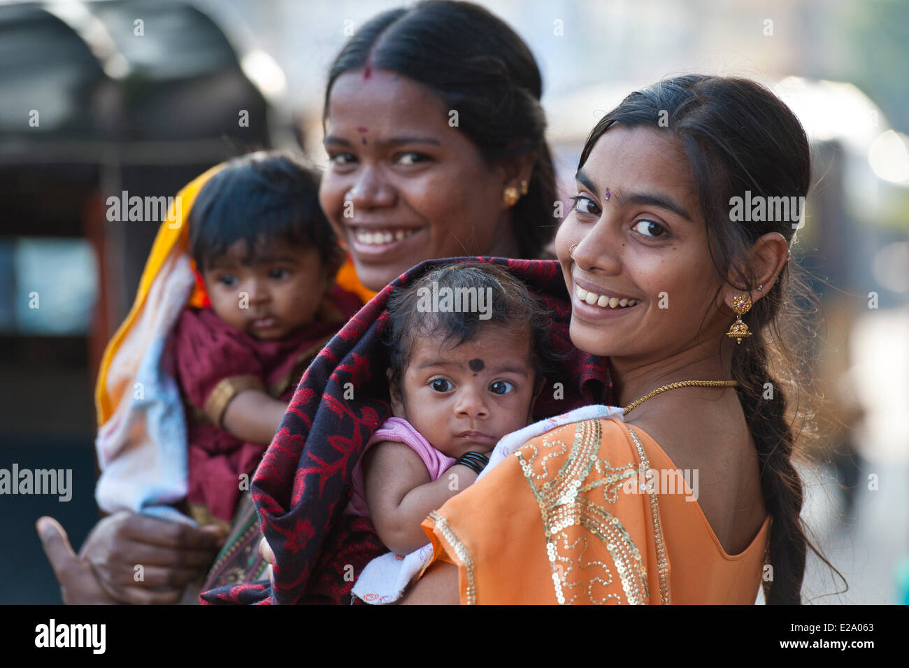Tamil nadu people smiling Banque de photographies et d’images à haute ...