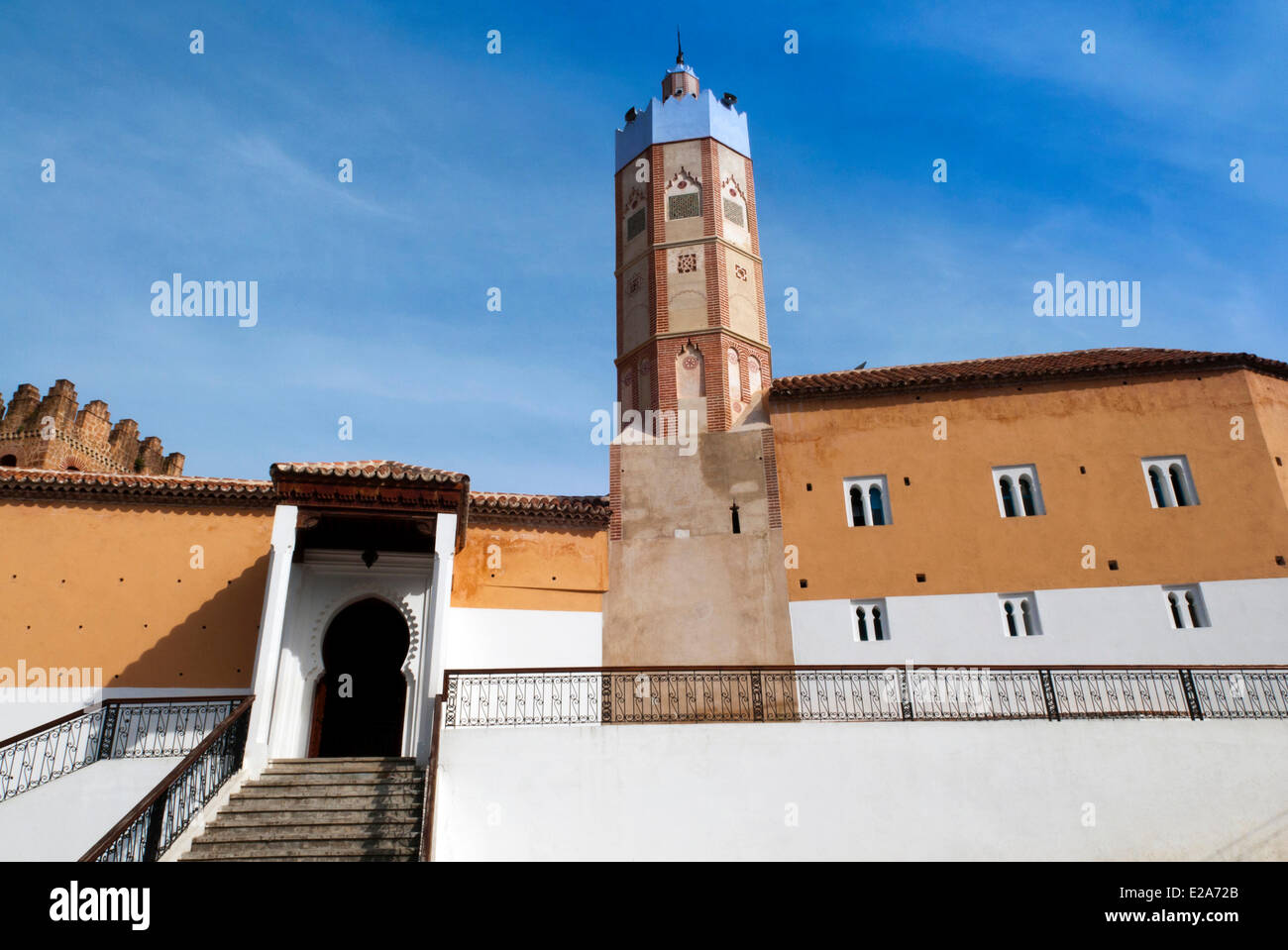 Morocco chefchaouen outa hammam square Banque de photographies et d ...
