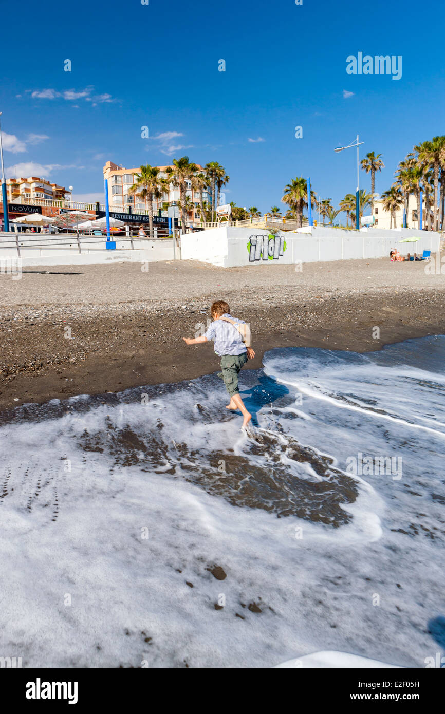 Playa torrox Banque de photographies et d’images à haute résolution - Alamy