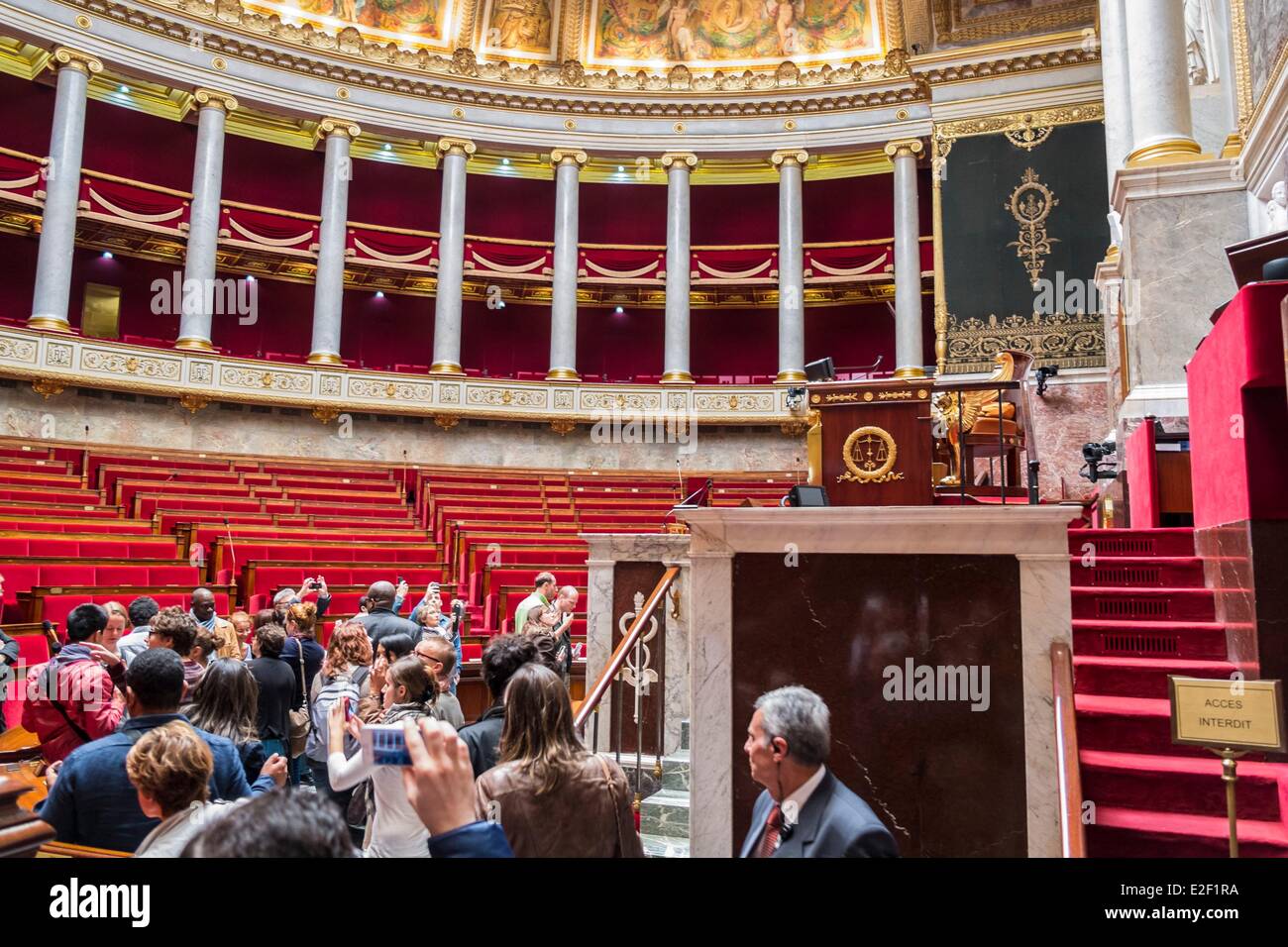 Hemicycle assemblee nationale france Banque de photographies et d’images à haute résolution ...