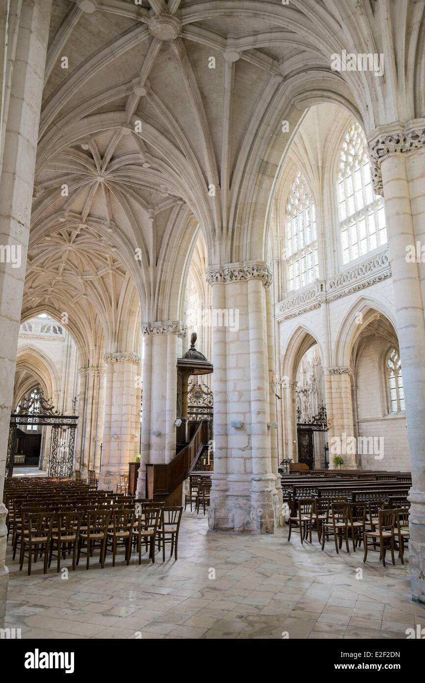 En France, en somme, l'abbaye de Saint Riquier Photo Stock - Alamy