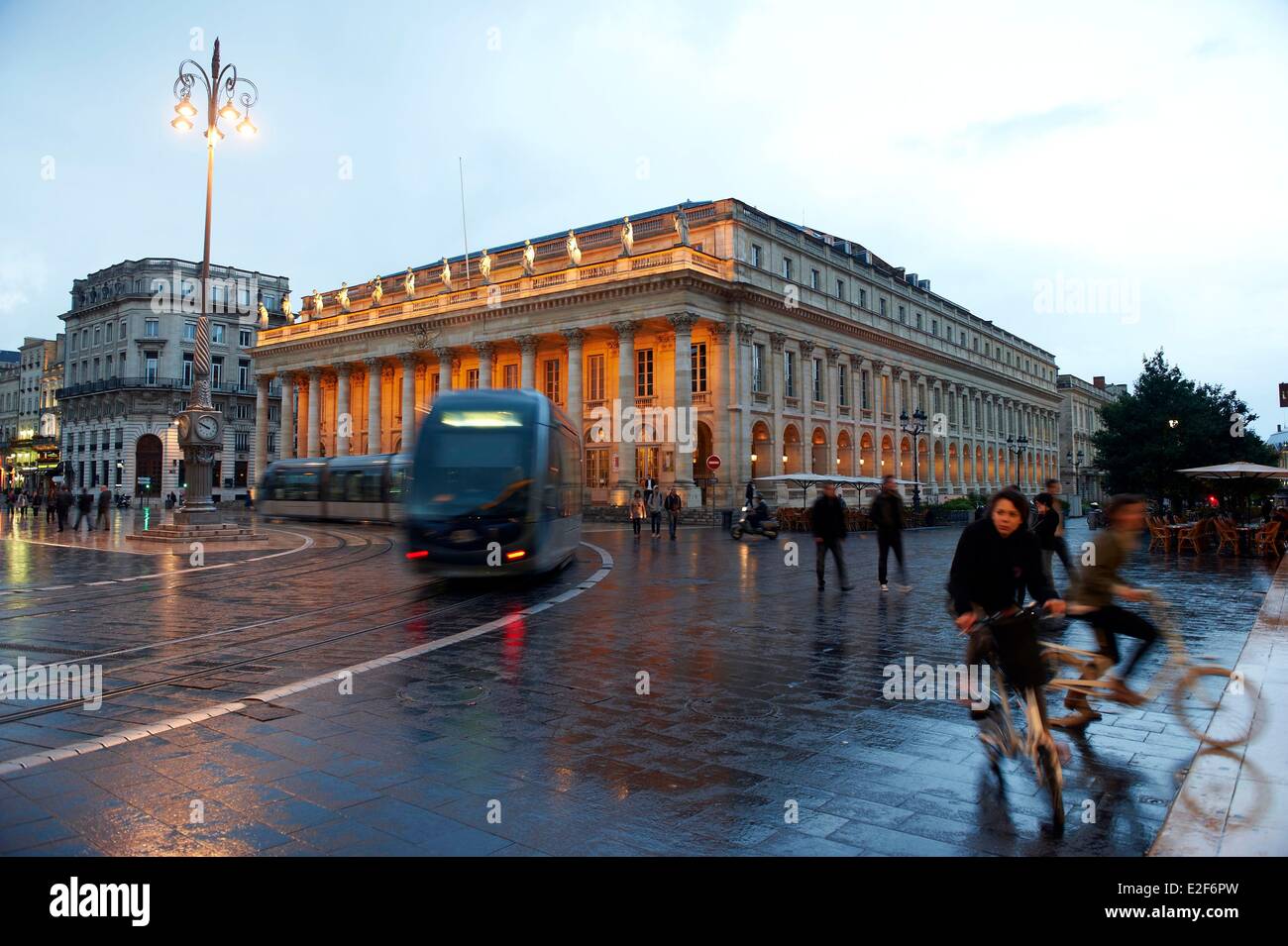 Grand opéra national de bordeaux Banque de photographies et d’images à ...