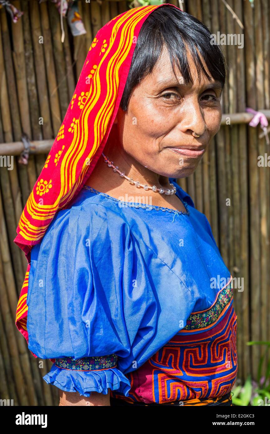 Tenue traditionnelle panama Banque de photographies et d’images à haute ...