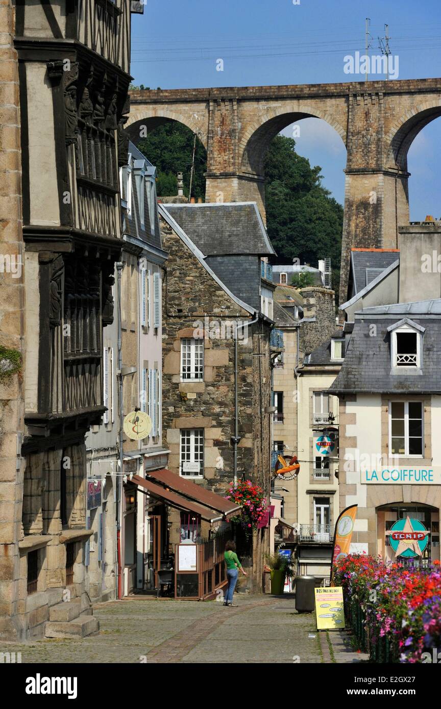 France brittany morlaix place allende Banque de photographies et d’images à haute résolution - Alamy