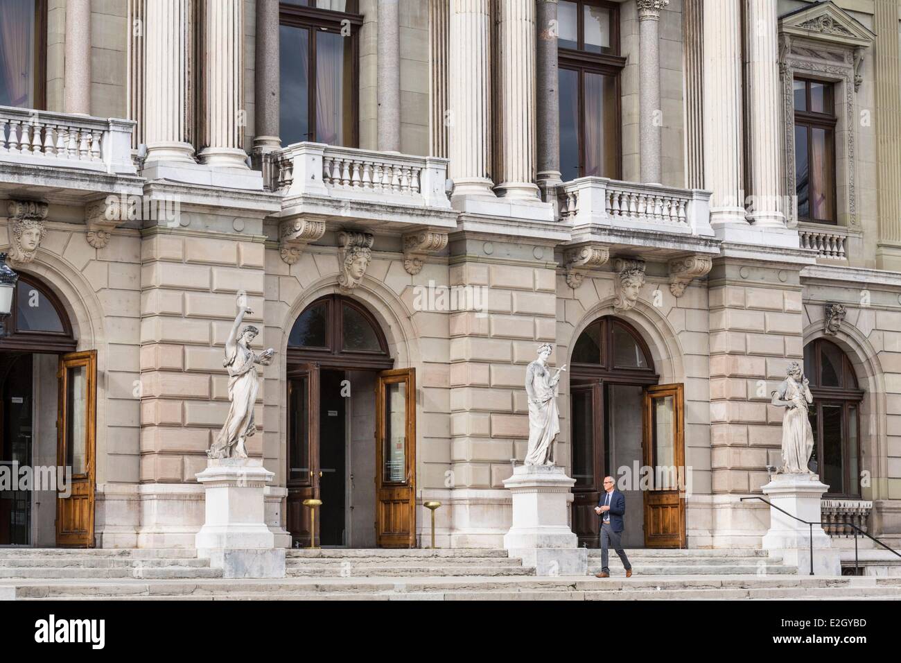 Place neuve geneva switzerland Banque de photographies et d’images à ...