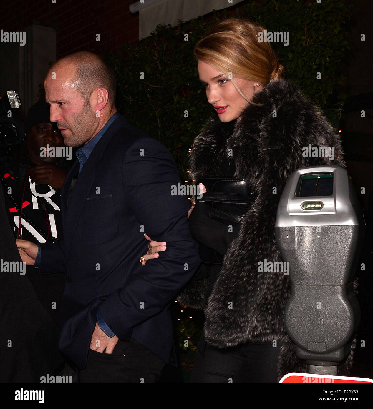 Jason Statham et laissant Guillaume Gallienne Mr Chow restaurant avec ...
