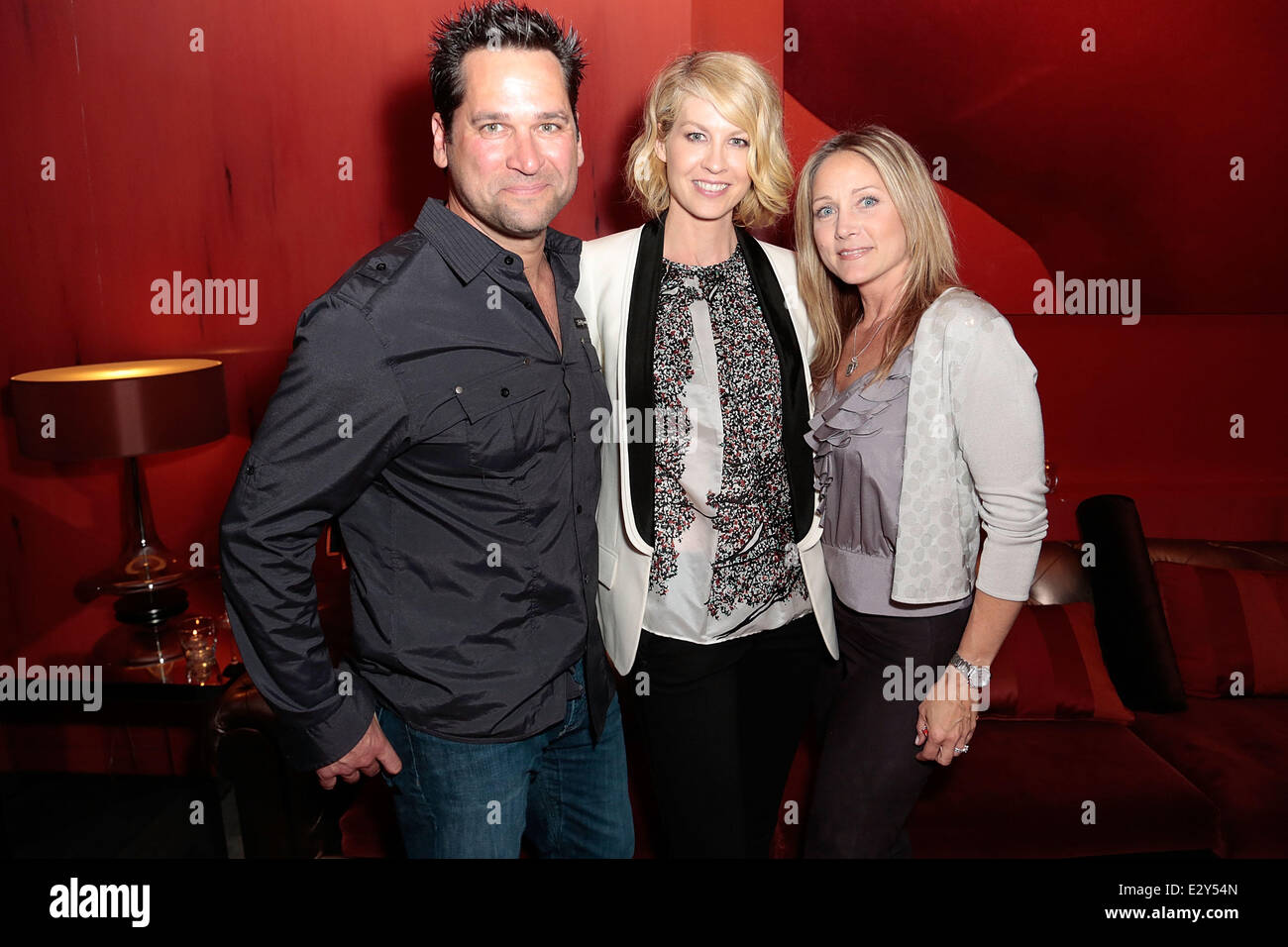Jenna elfman and john littlefield Banque de photographies et d’images à ...