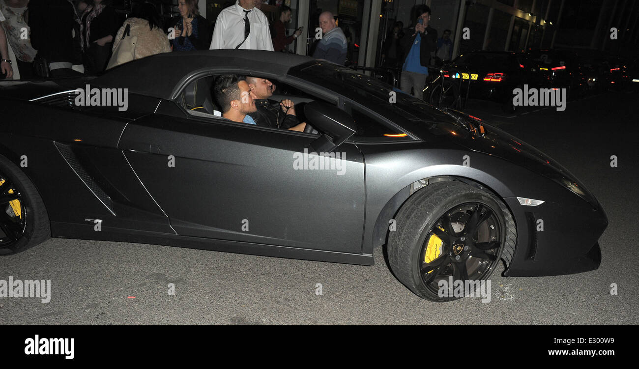 Laissant célébrités Riverside Studios après le tournage d' Jus de ...