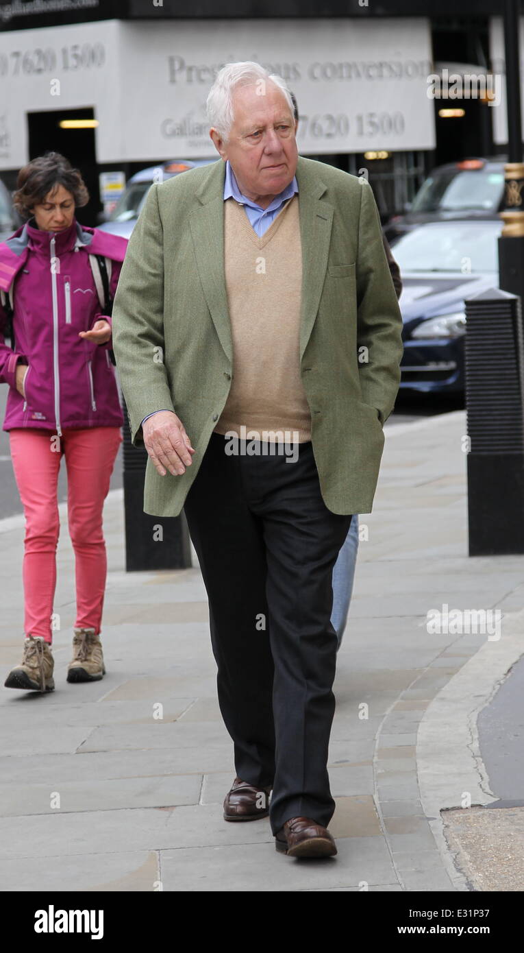 Roy hattersley et sa femme Banque de photographies et d’images à haute ...