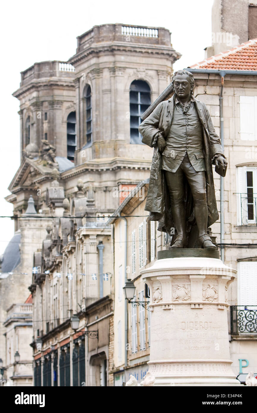 Statue de Denis Diderot Langres France Photo Stock - Alamy