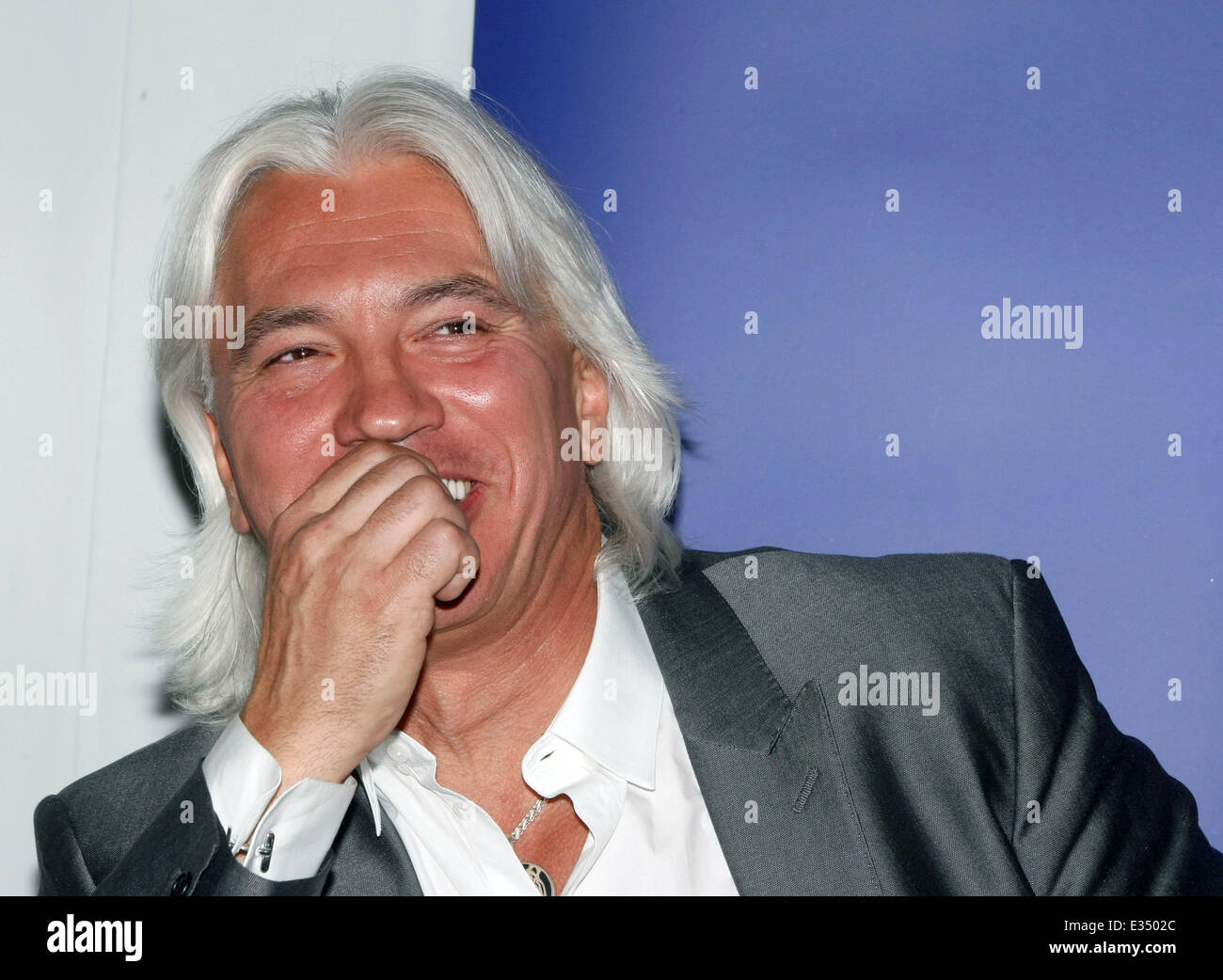 Dmitri hvorostovsky Banque de photographies et d’images à haute ...