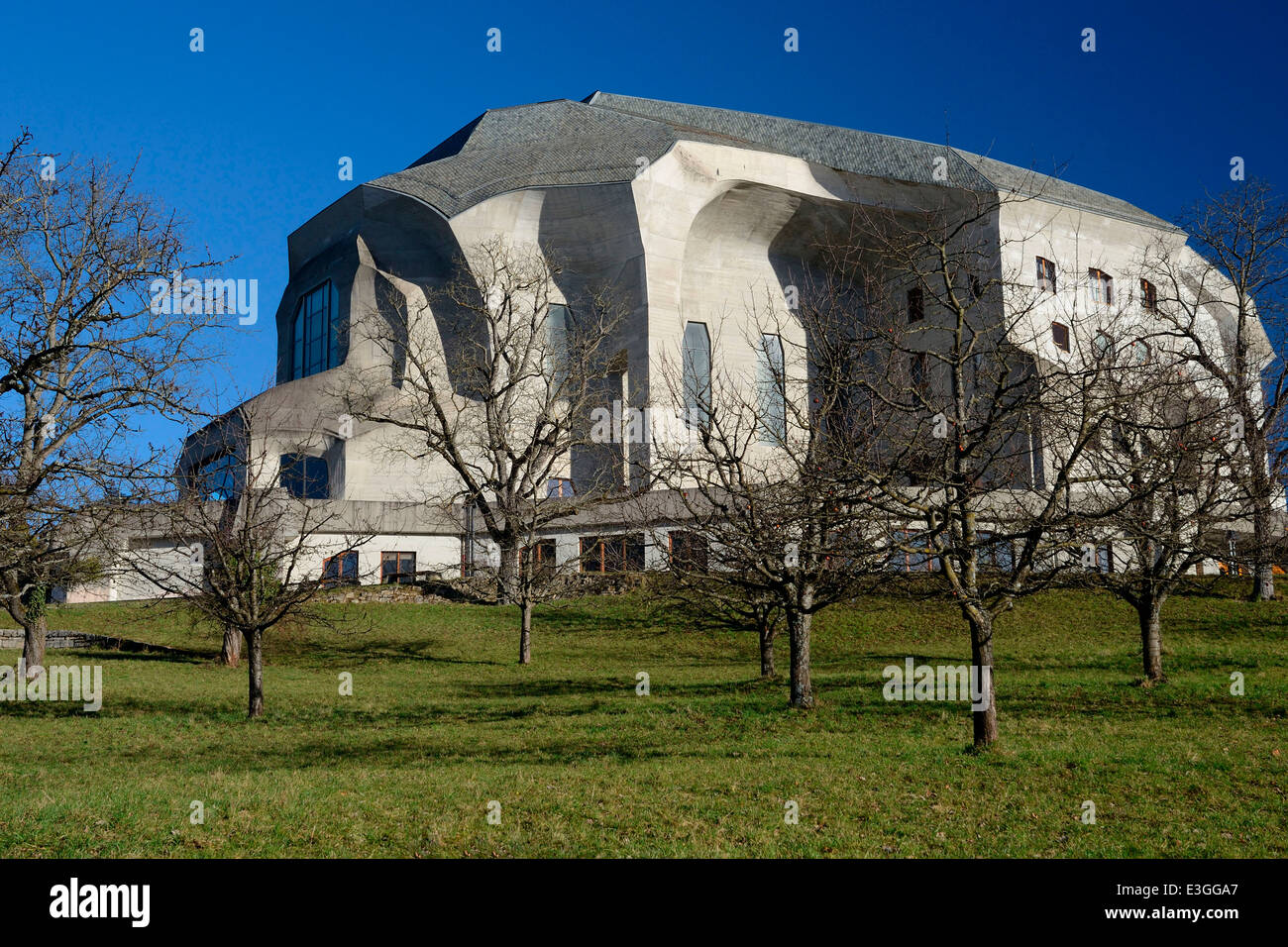 Le goetheanum Banque de photographies et d’images à haute résolution ...