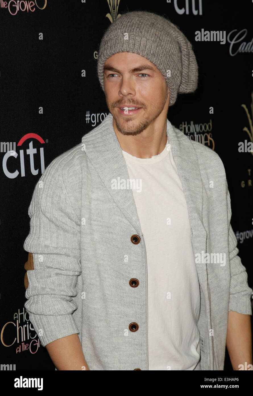 Assister à l'célébrités Grove's 11 Arbre de Noël annuel spectaculaire ...