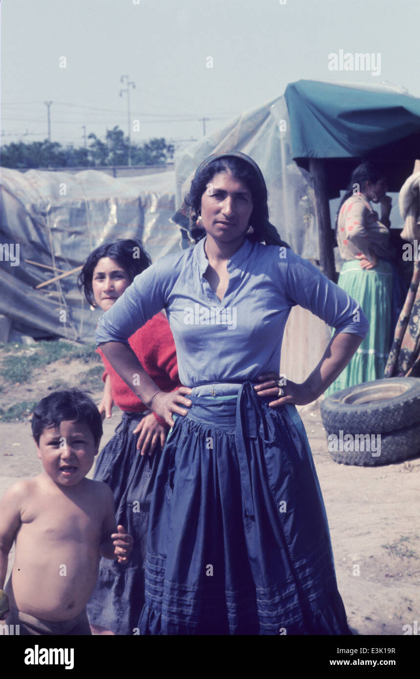 Gypsy people Banque de photographies et d’images à haute résolution - Alamy