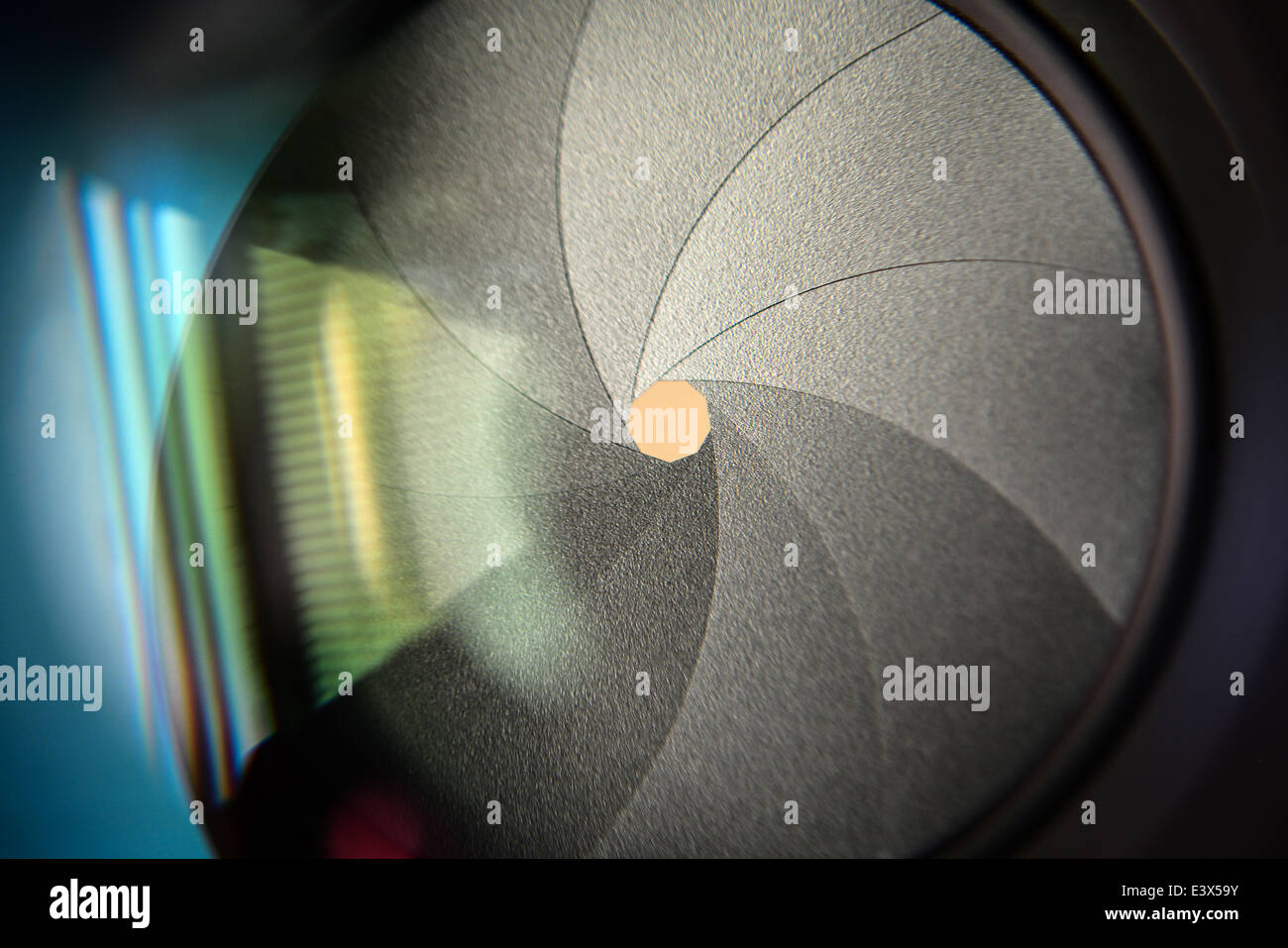 Le diaphragme d'un objectif photo aperture - focus sélectif avec une ...