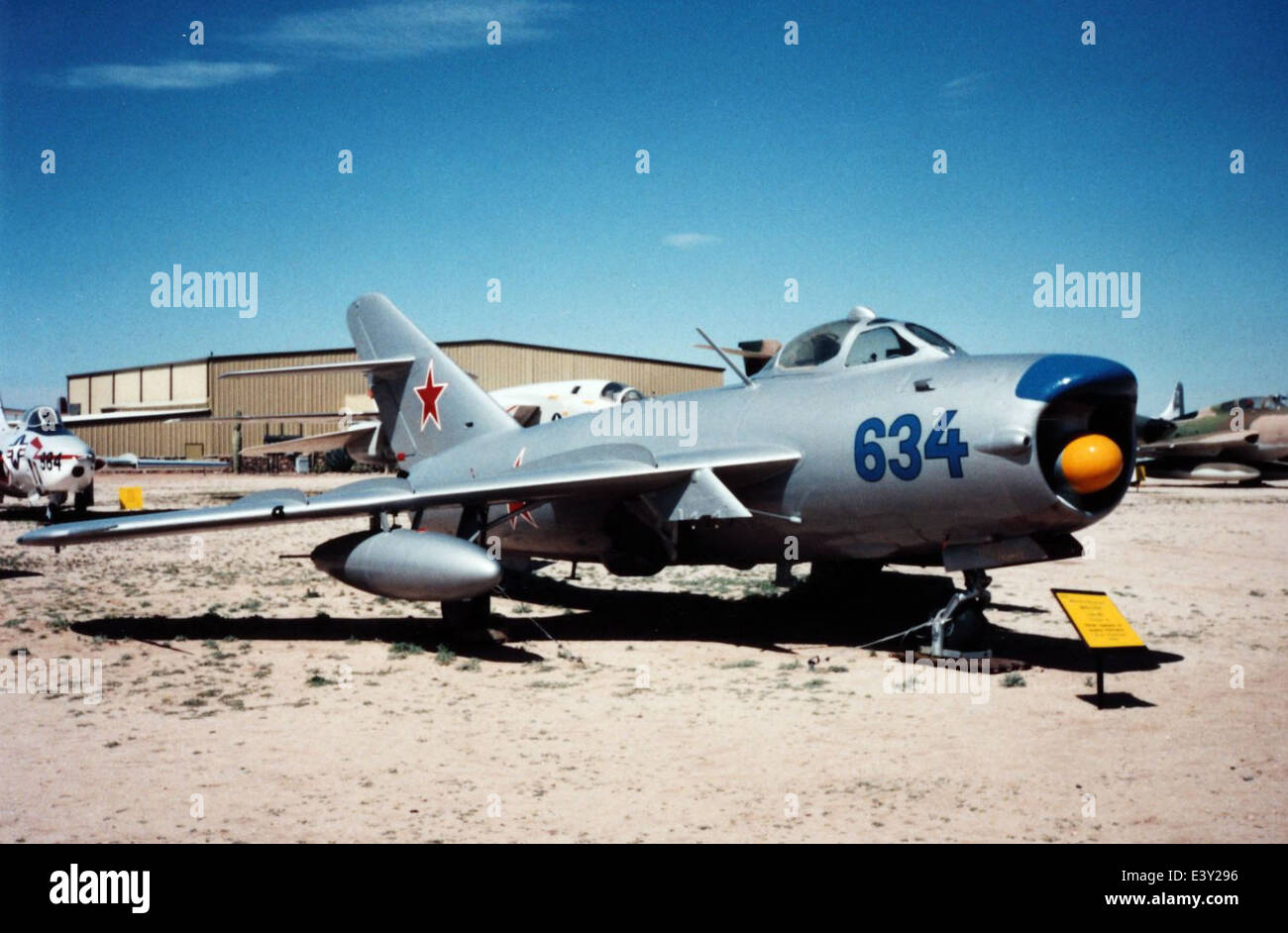 Mikoyan gurevich mig 17pf Banque de photographies et d’images à haute ...