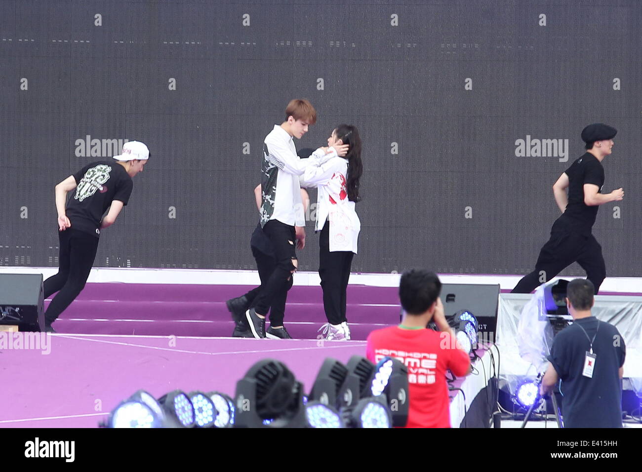 Chanteur boa Banque de photographies et d’images à haute résolution - Alamy