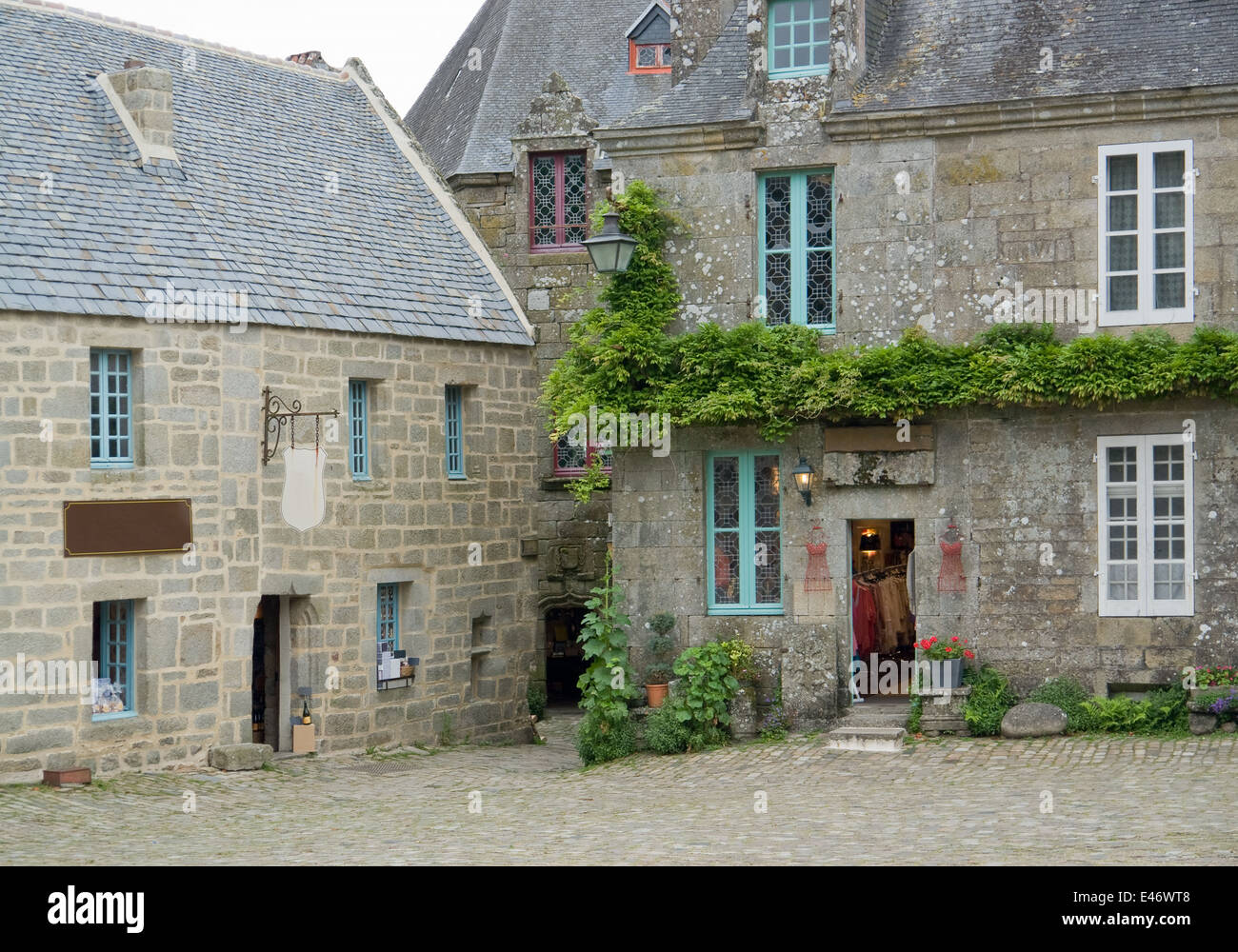 Locronan bretagne Banque de photographies et d’images à haute ...