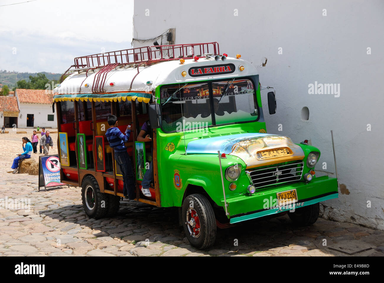 Chiva Bus Banque d'image et photos - Alamy