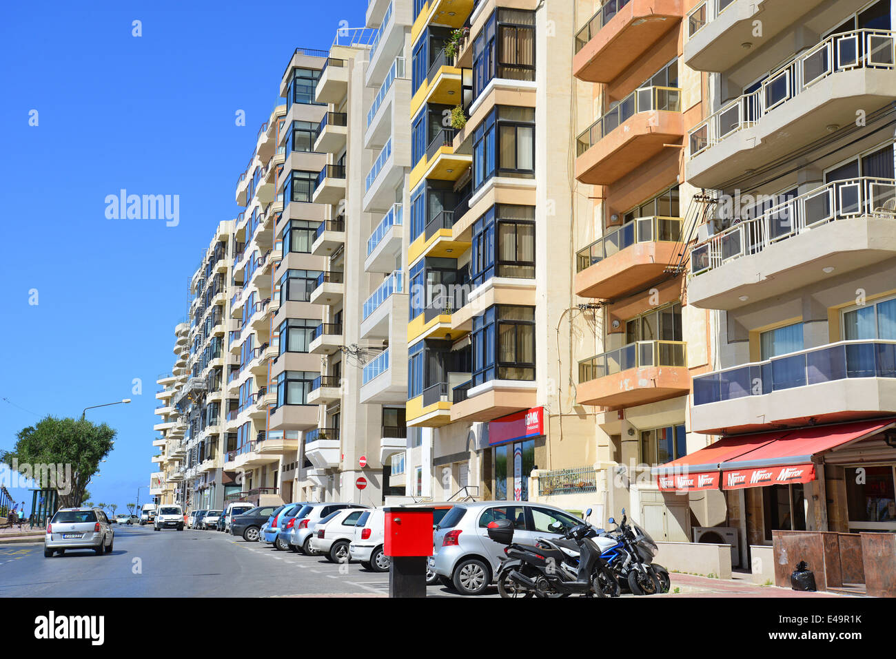 Tower Road, Sliema (Tas-Sliema), quartier du Port Nord, Malte Xlokk ...