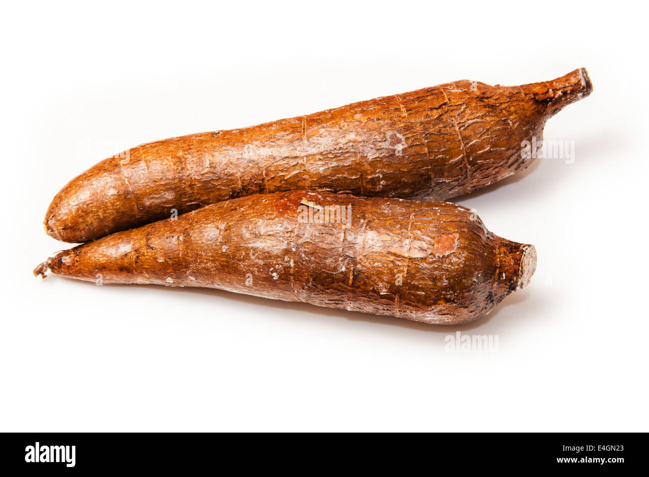 Racines de manioc Banque d'images détourées - Alamy