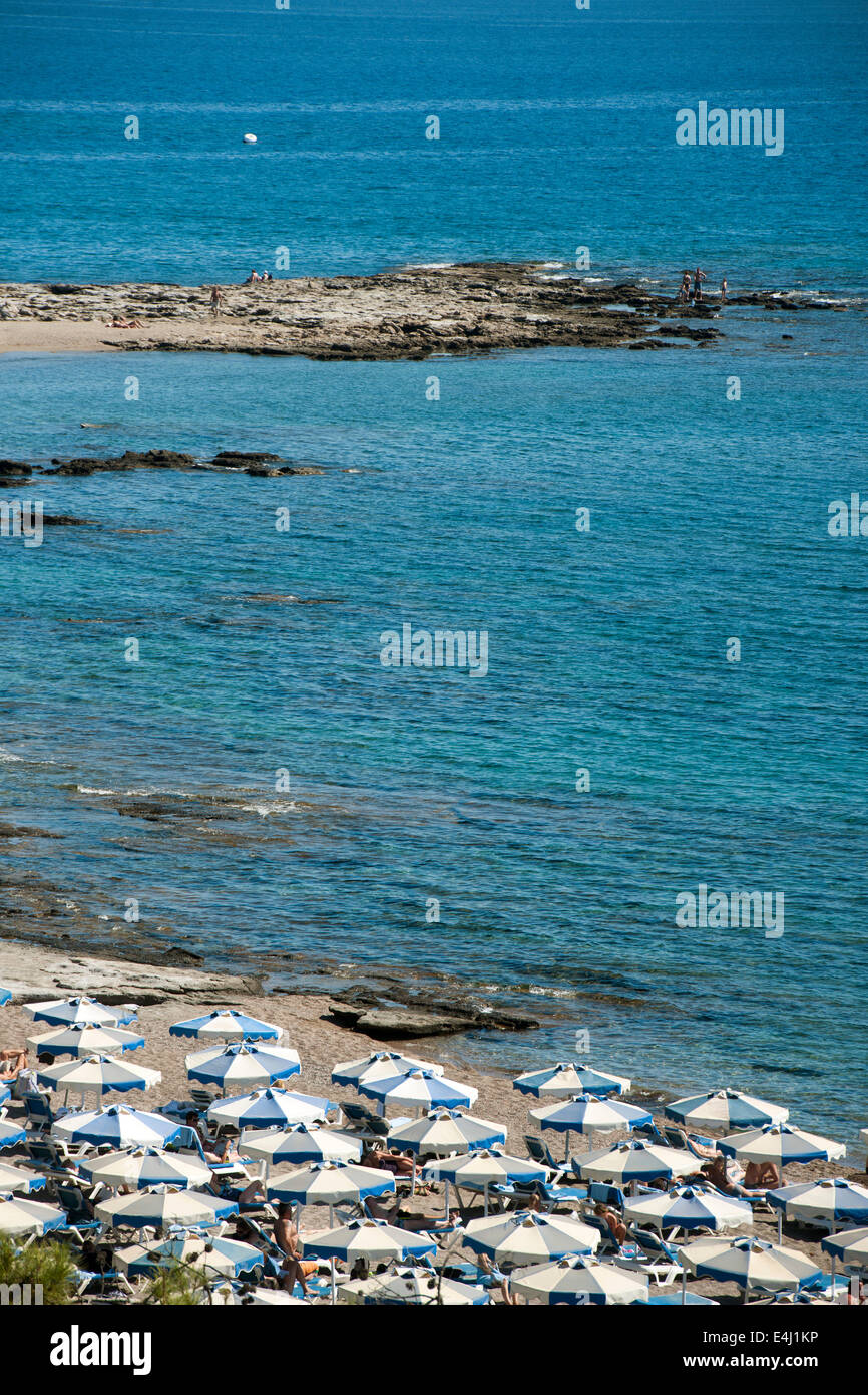 Kiotari beach rhodes Banque de photographies et d’images à haute ...