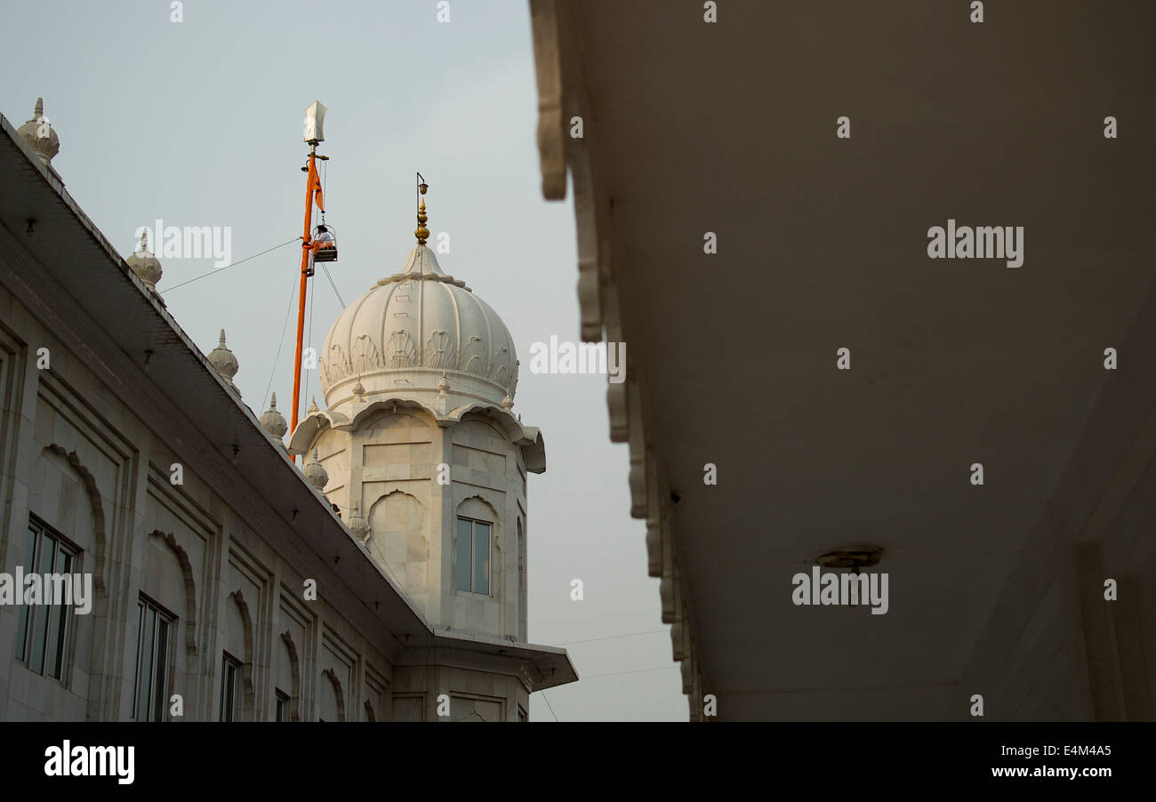 Nishan sahib Banque de photographies et d’images à haute résolution - Alamy