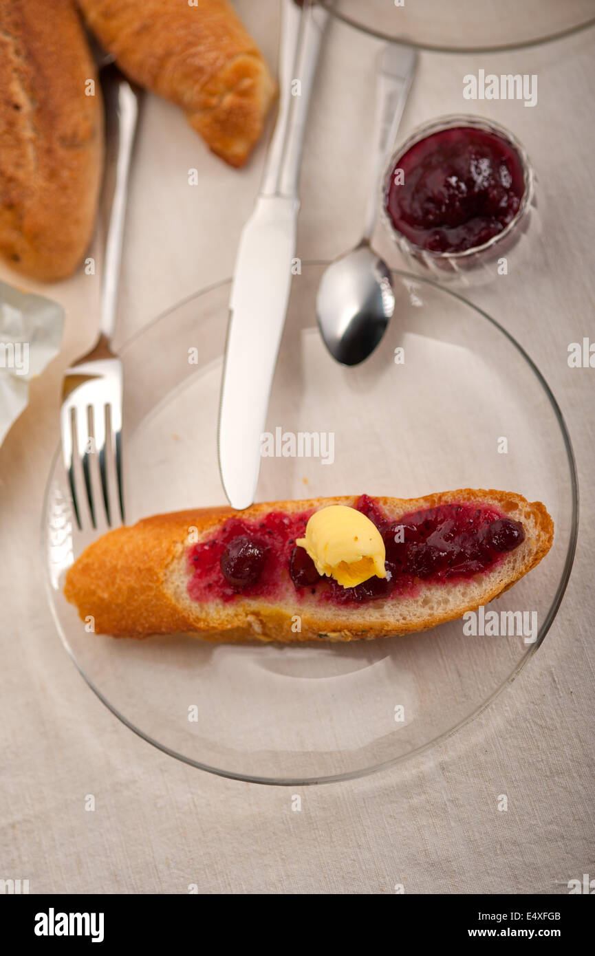Pain et beurre et confiture Banque de photographies et d’images à haute résolution - Alamy