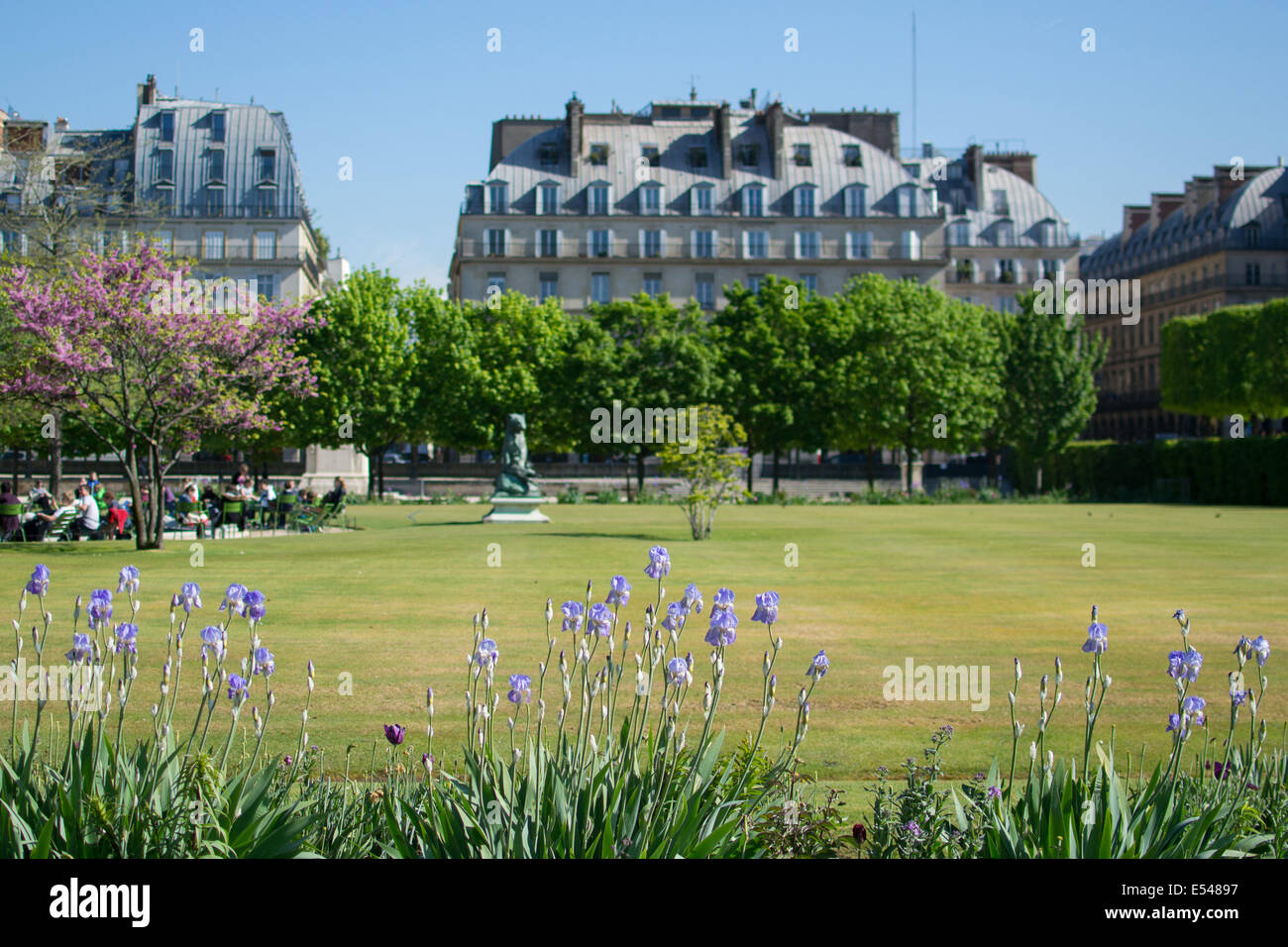 Parc paris Banque de photographies et d’images à haute résolution - Alamy
