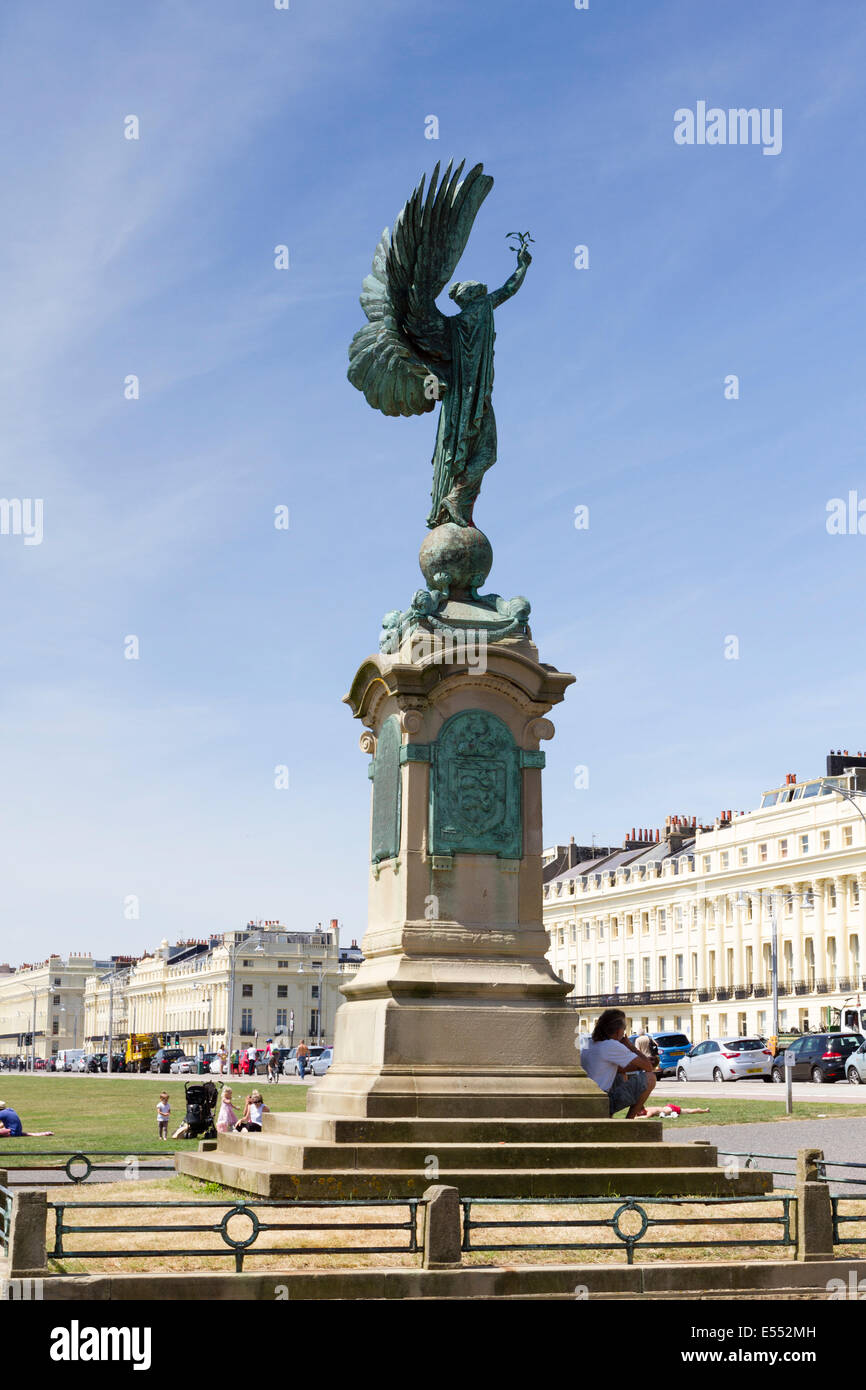 Statue de la paix, monument à Édouard VII, Brighton, East Sussex ...