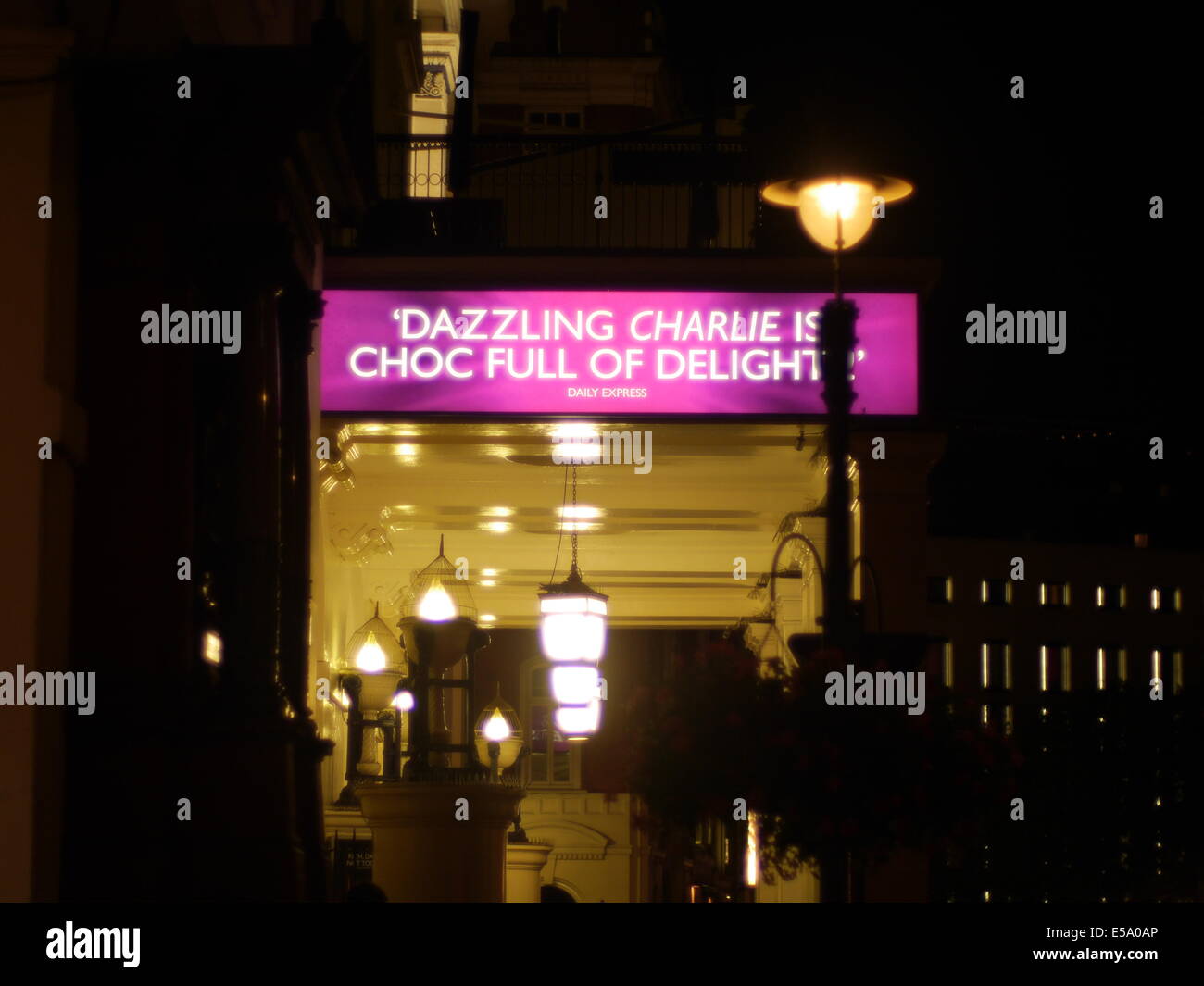 Roald dahl charlie et la chocolaterie Banque de photographies et d ...