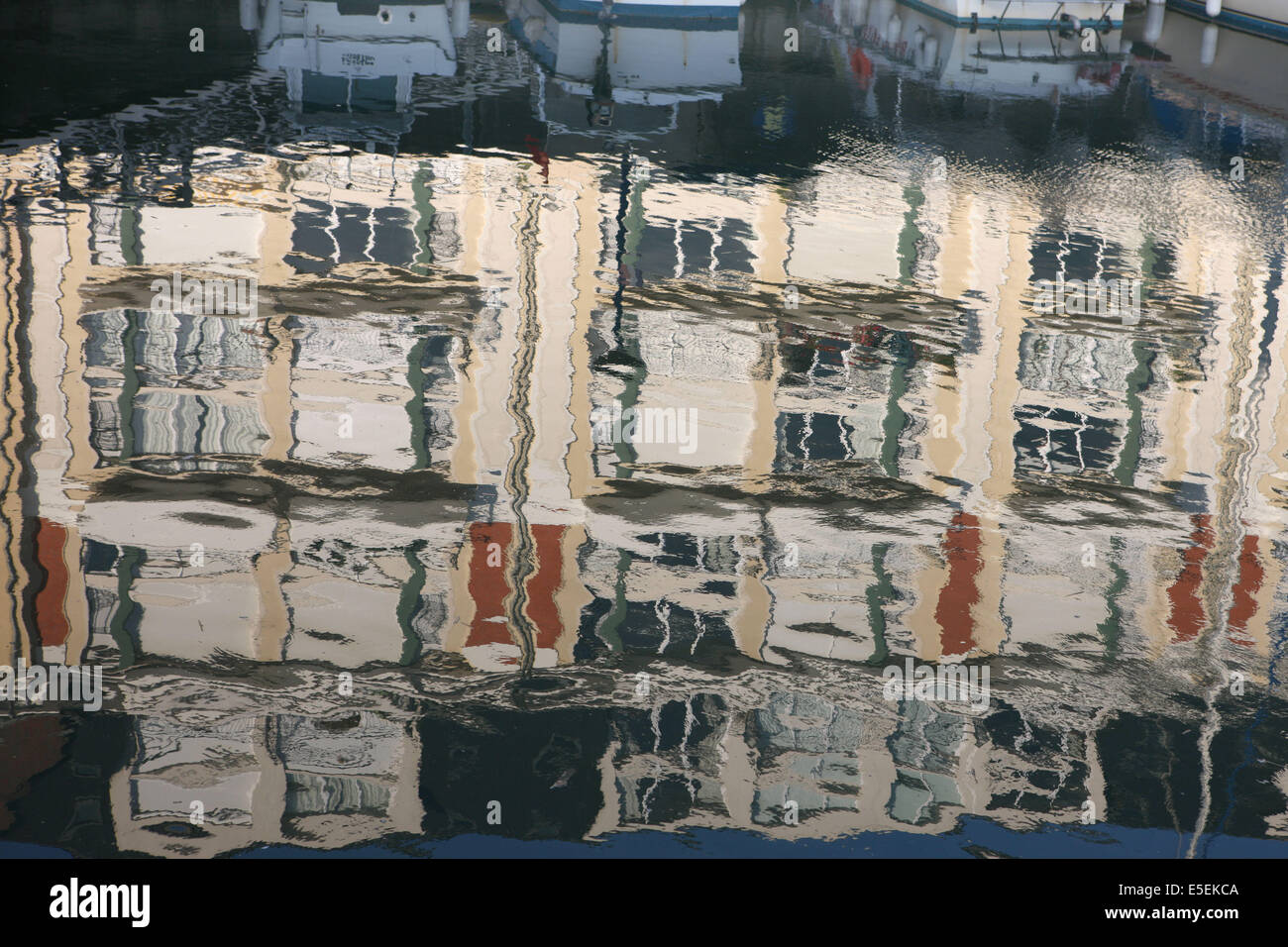 France, Normandie, calvados, cote fleurie, plongées sur mer, reflette ...