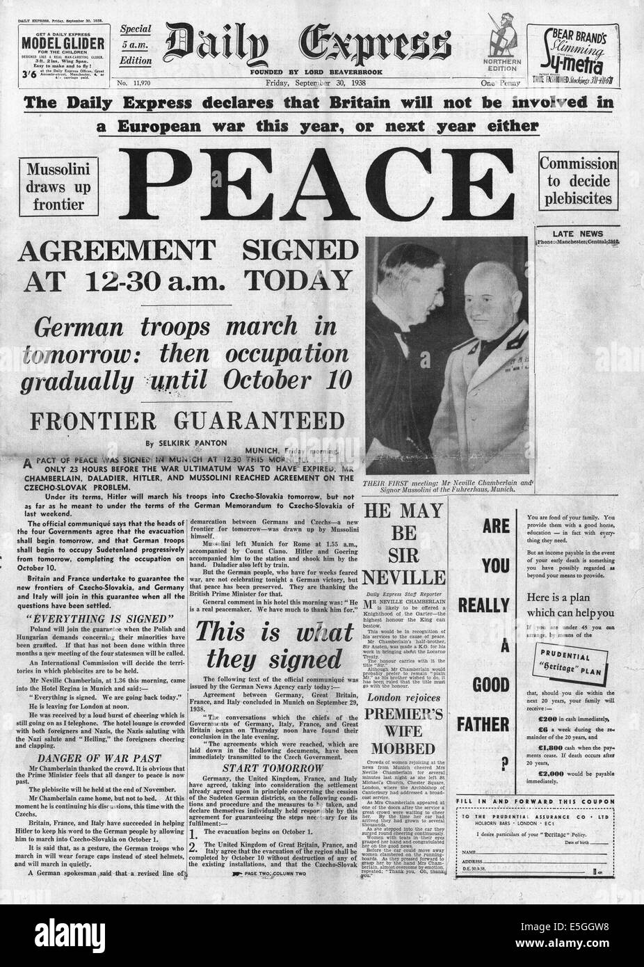 Munich agreement hitler 1938 Banque d'images noir et blanc - Alamy