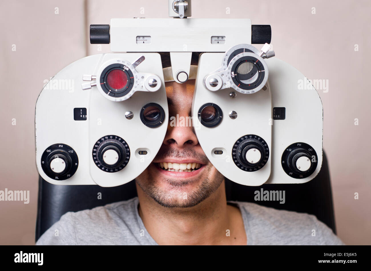 Optometry machine Banque de photographies et d’images à haute ...