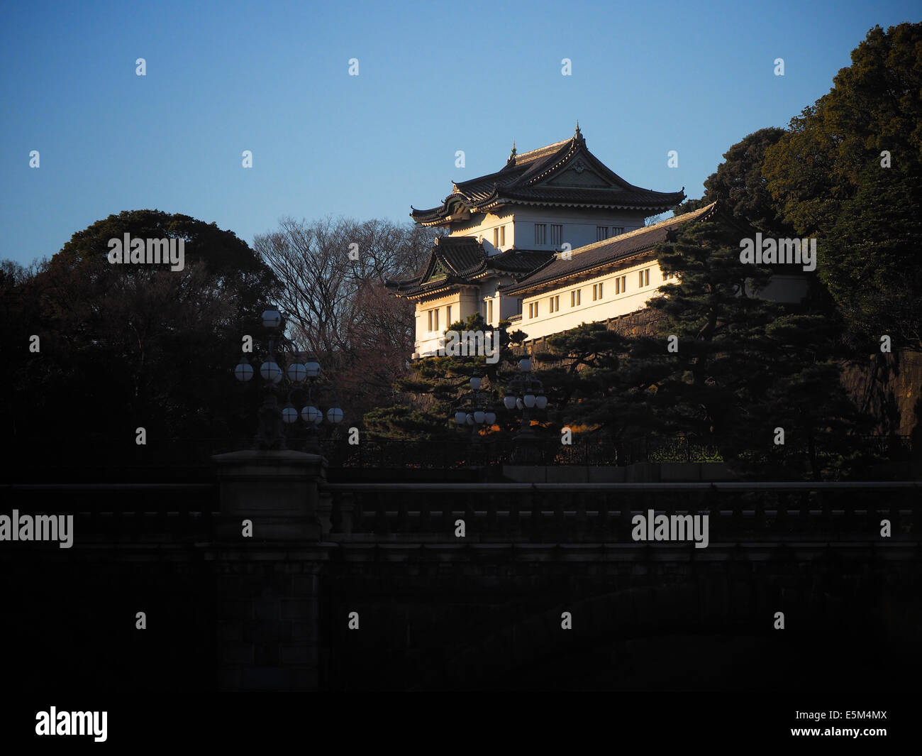 Palais impérial de tokyo Banque de photographies et d’images à haute ...