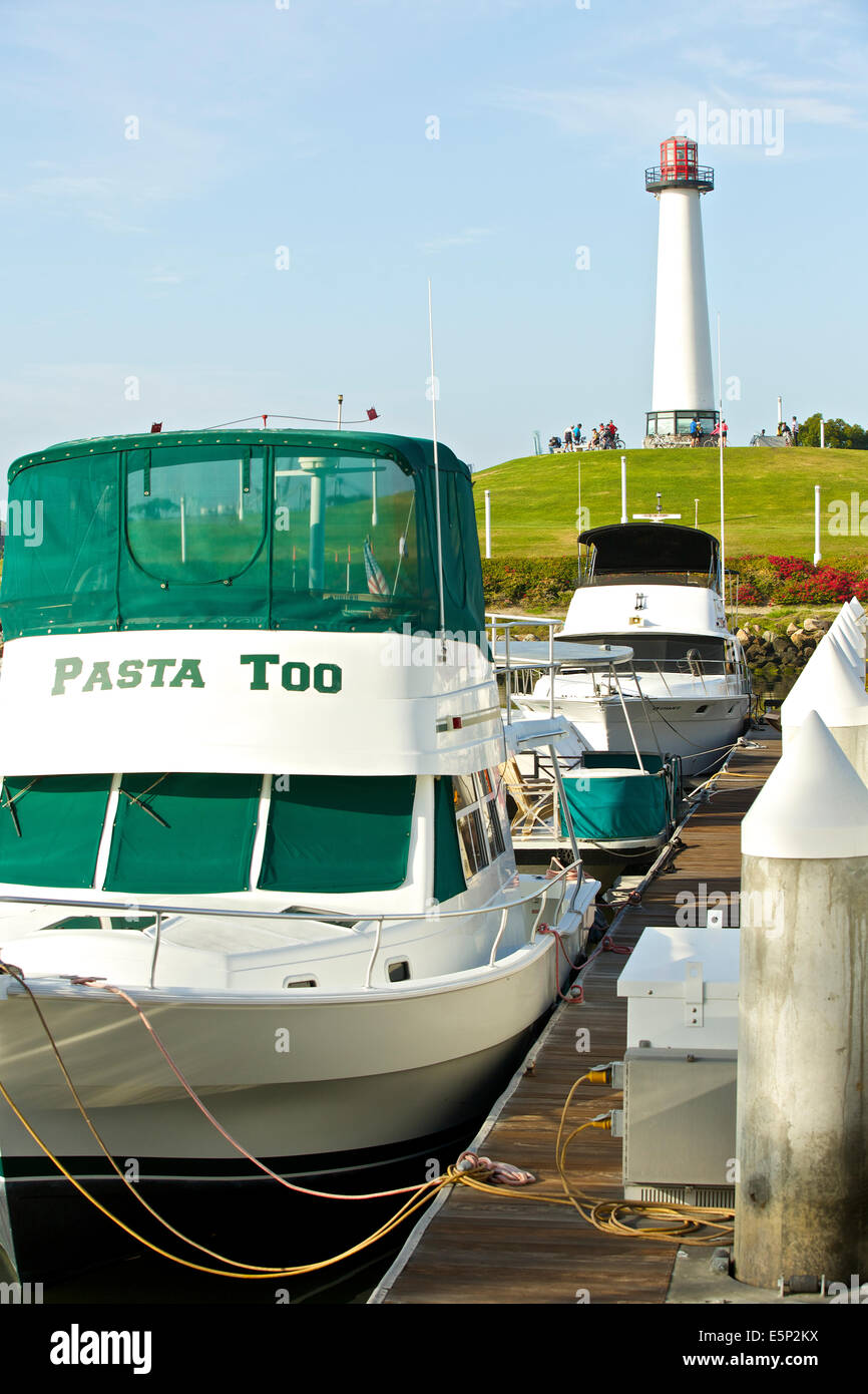 Rainbow harbor longue plage Banque de photographies et d’images à haute ...