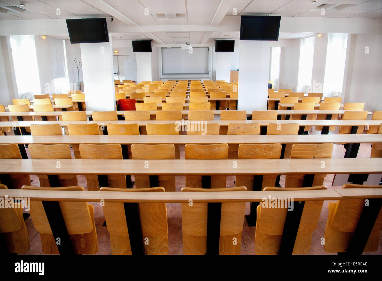 Classroom amphitheatre Banque de photographies et d’images à haute ...