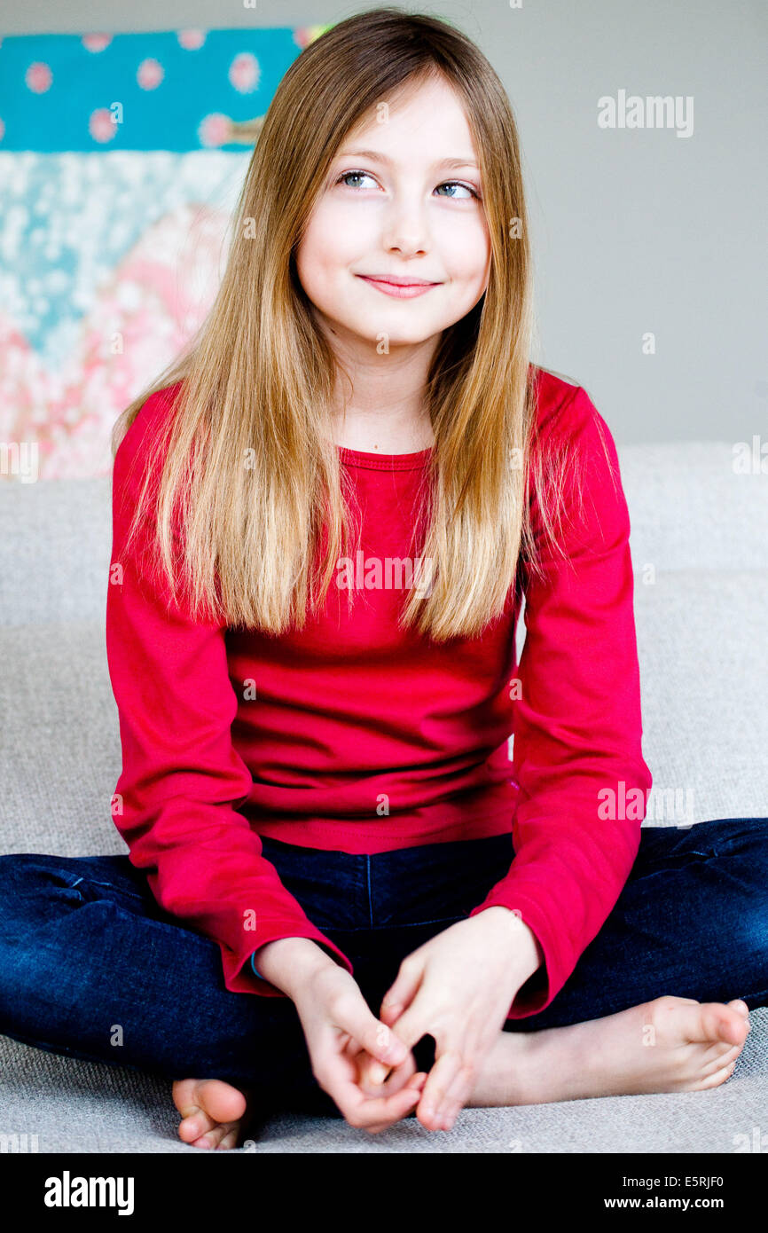 9 year old Banque de photographies et d’images à haute résolution - Alamy